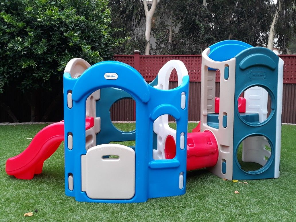 Little Tikes 8 in 1 Adjustable Playground for Sale in San Diego, CA ...
