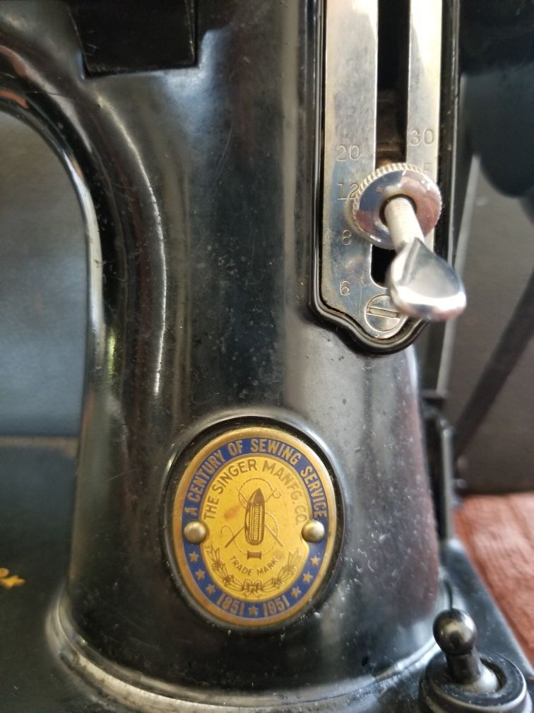 Singer Featherweight 221 Centennial Badge sewing machine for Sale in ...
