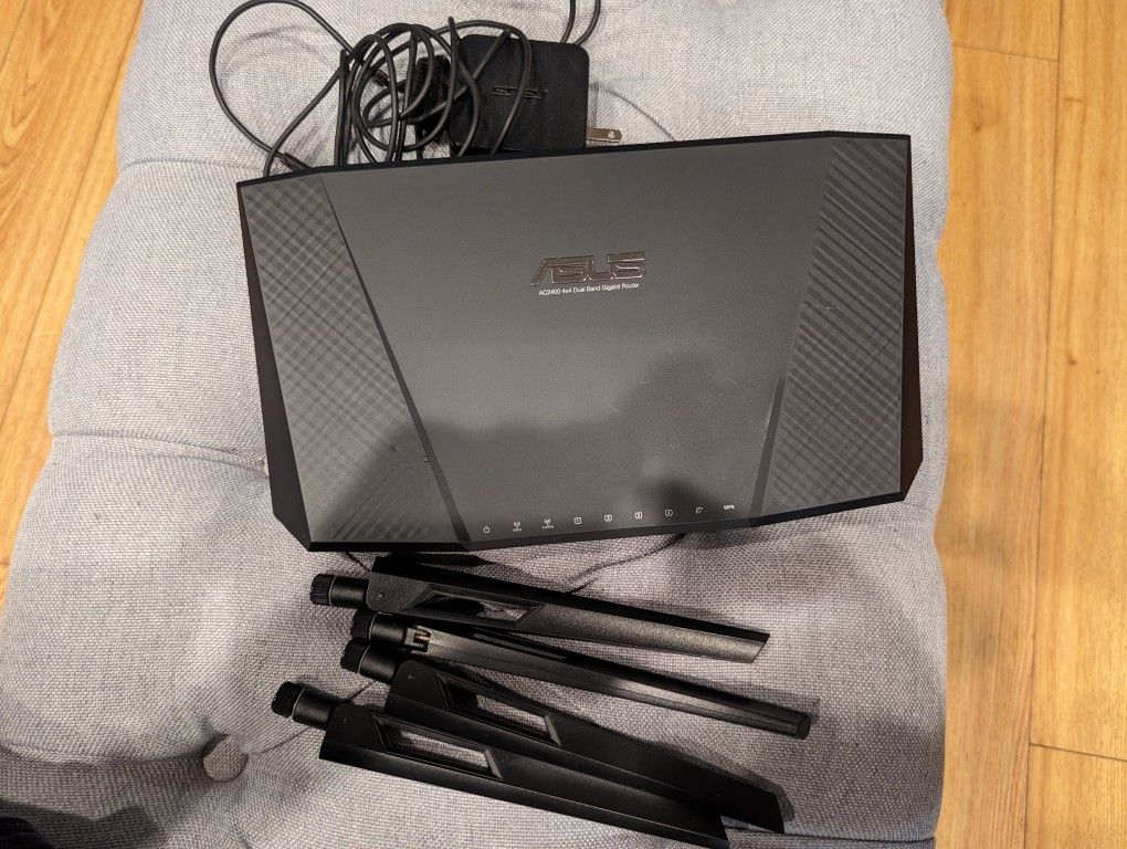 Asus RT-AC87U Router for Sale in Glendale, CA - OfferUp