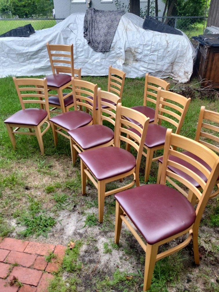 Restaurant Style Chairs 11 Chairs for Sale in Fayetteville, NC - OfferUp