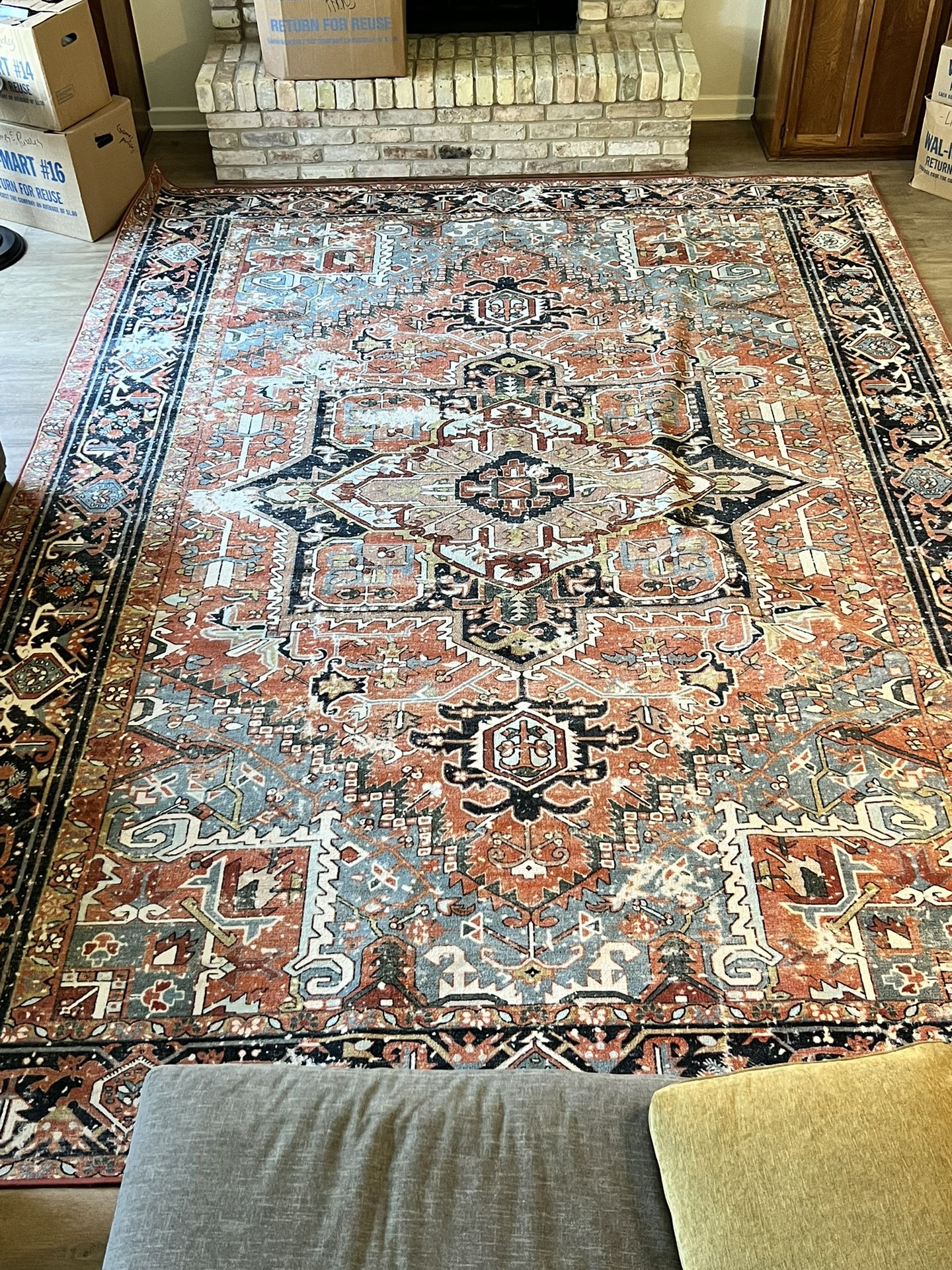 12x10 Vintage Rug for Sale in Boerne, TX - OfferUp