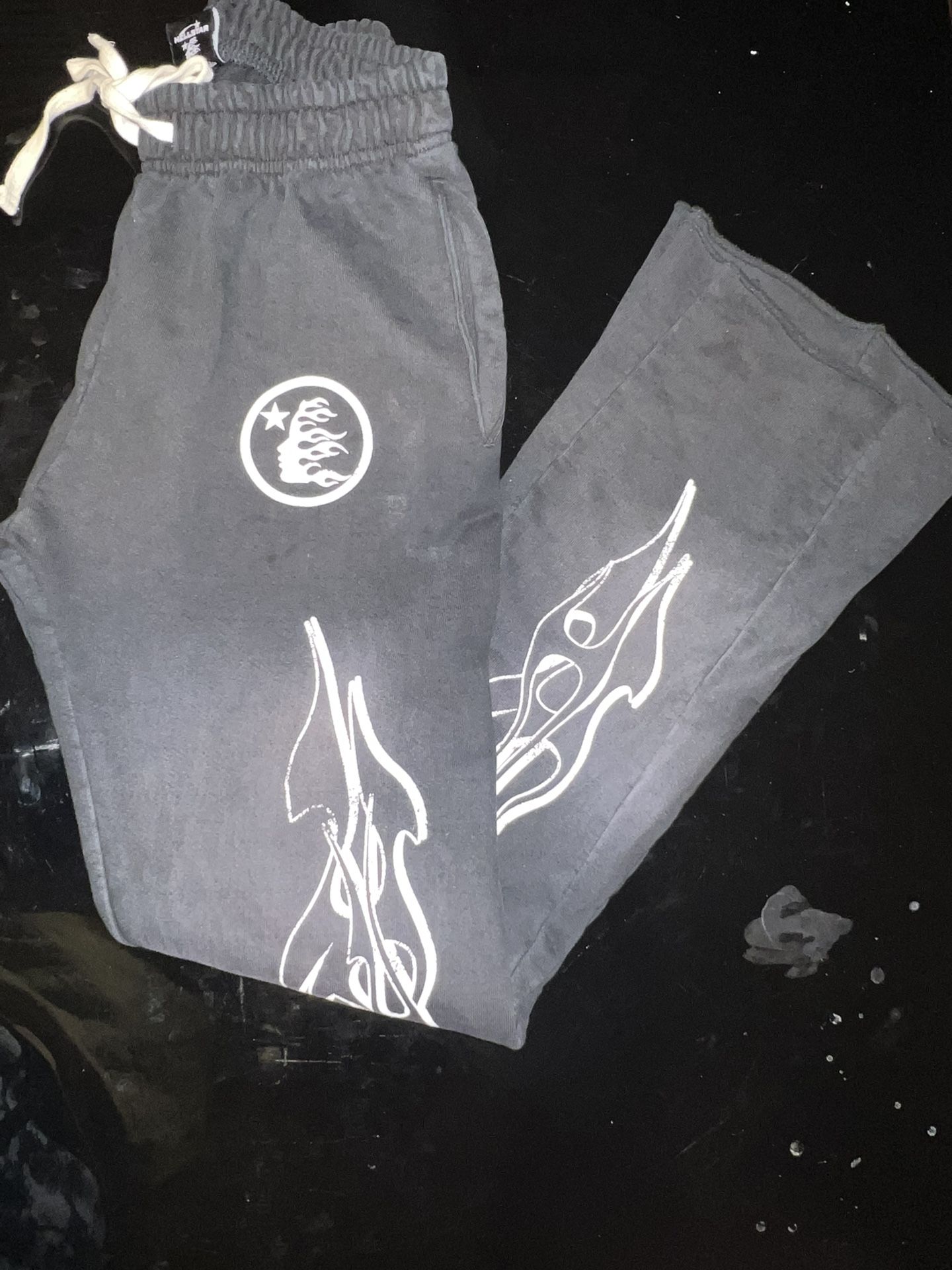 Travis Scott, Hellstar, Nike Clothing Small To Medium for Sale in ...
