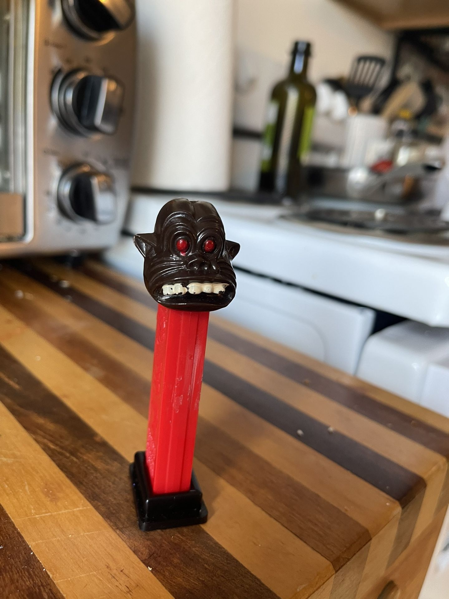 Rare vintage Gorilla Pez Dispenser pat#3.4 Made In Austria no feet for ...