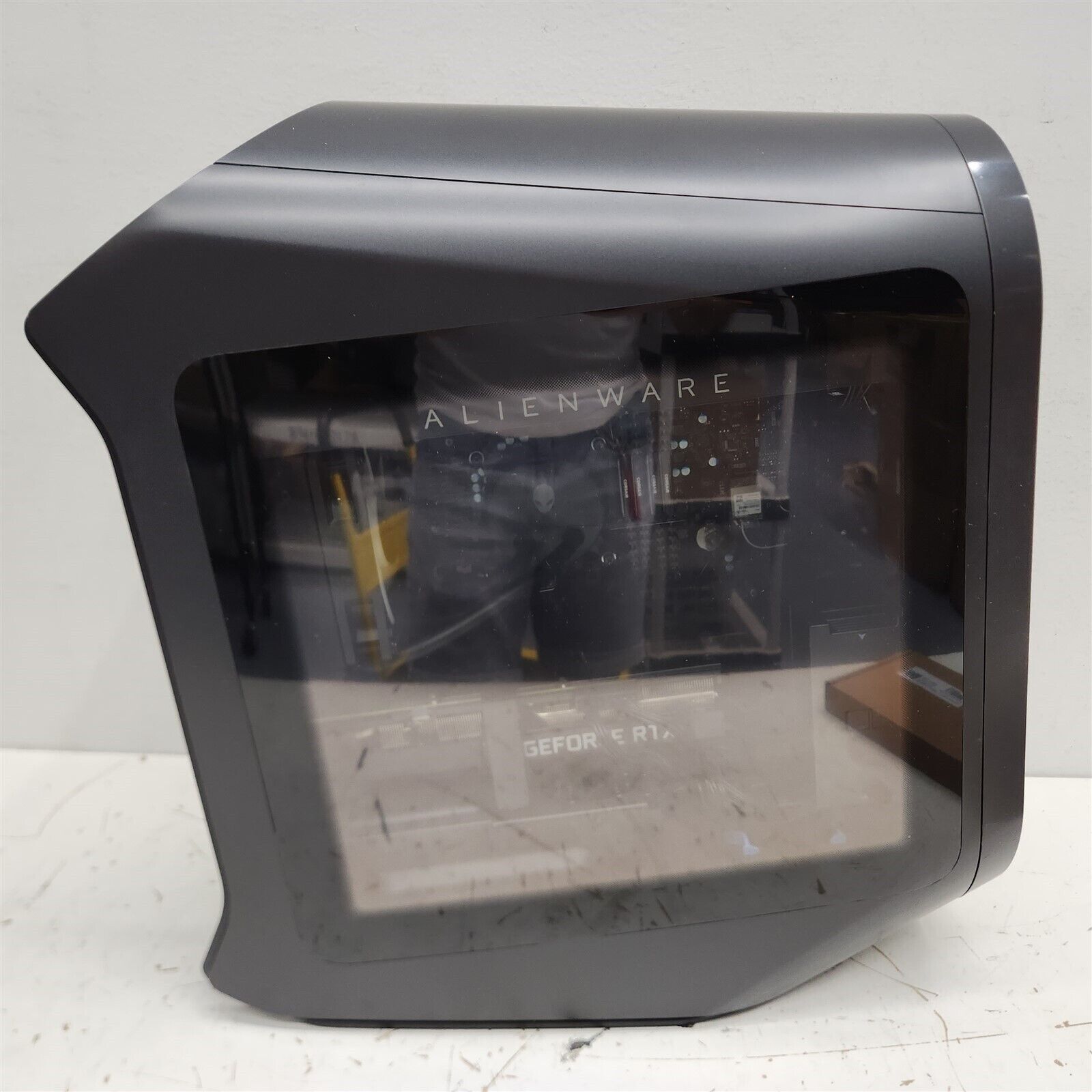 Alienware Aurora R14 Gaming PC Computer Desktop With mouse And Keyboard ...