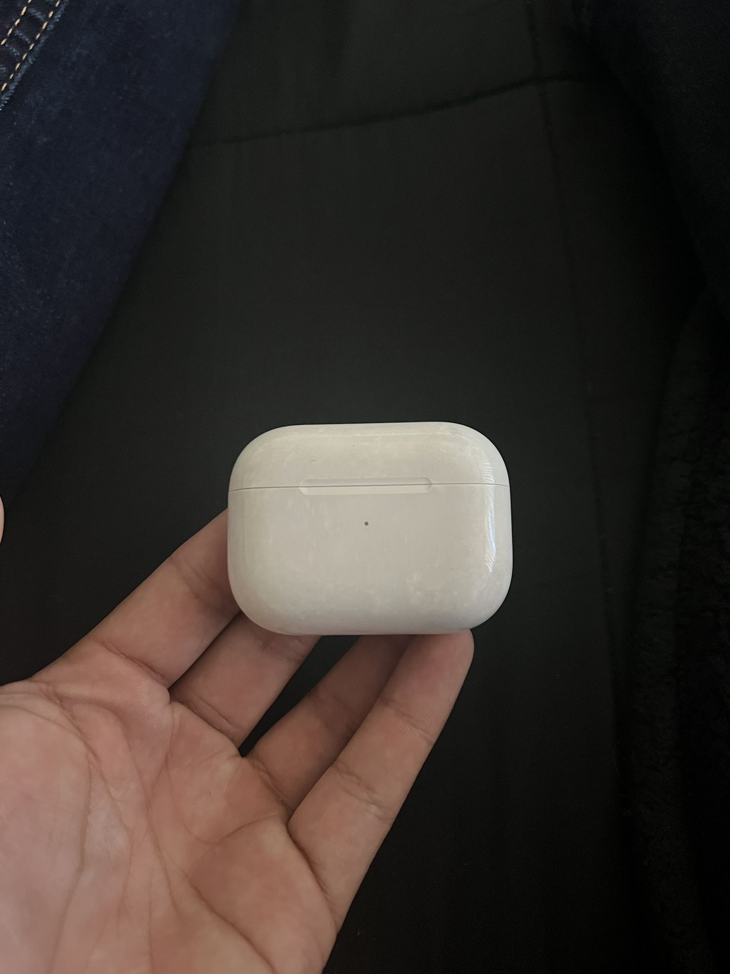 1st Gen Airpod Pros *READ DESCRIPTION* for Sale in Lakeside, CA - OfferUp