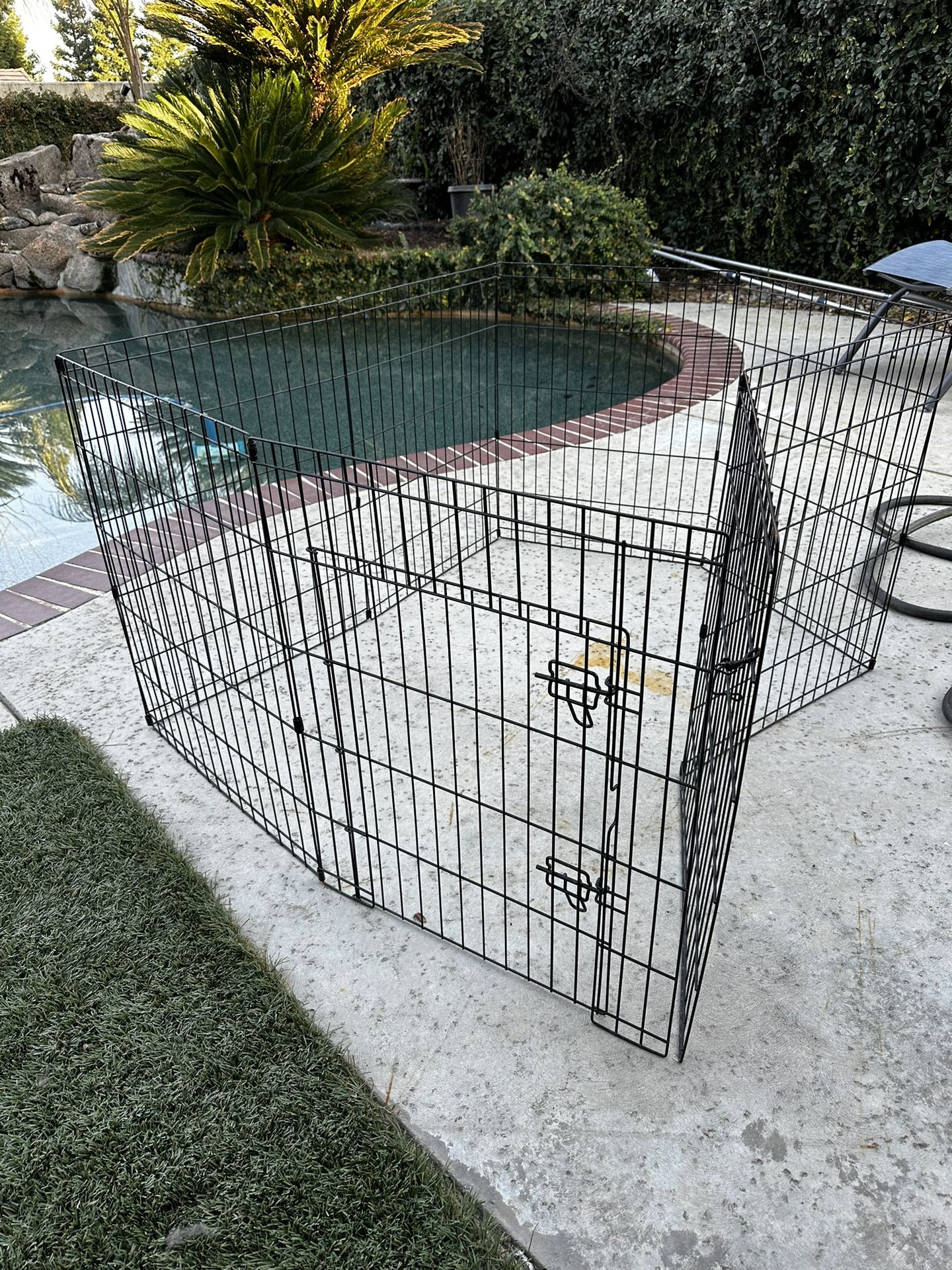 Dog Kennel for Sale in Fresno, CA - OfferUp