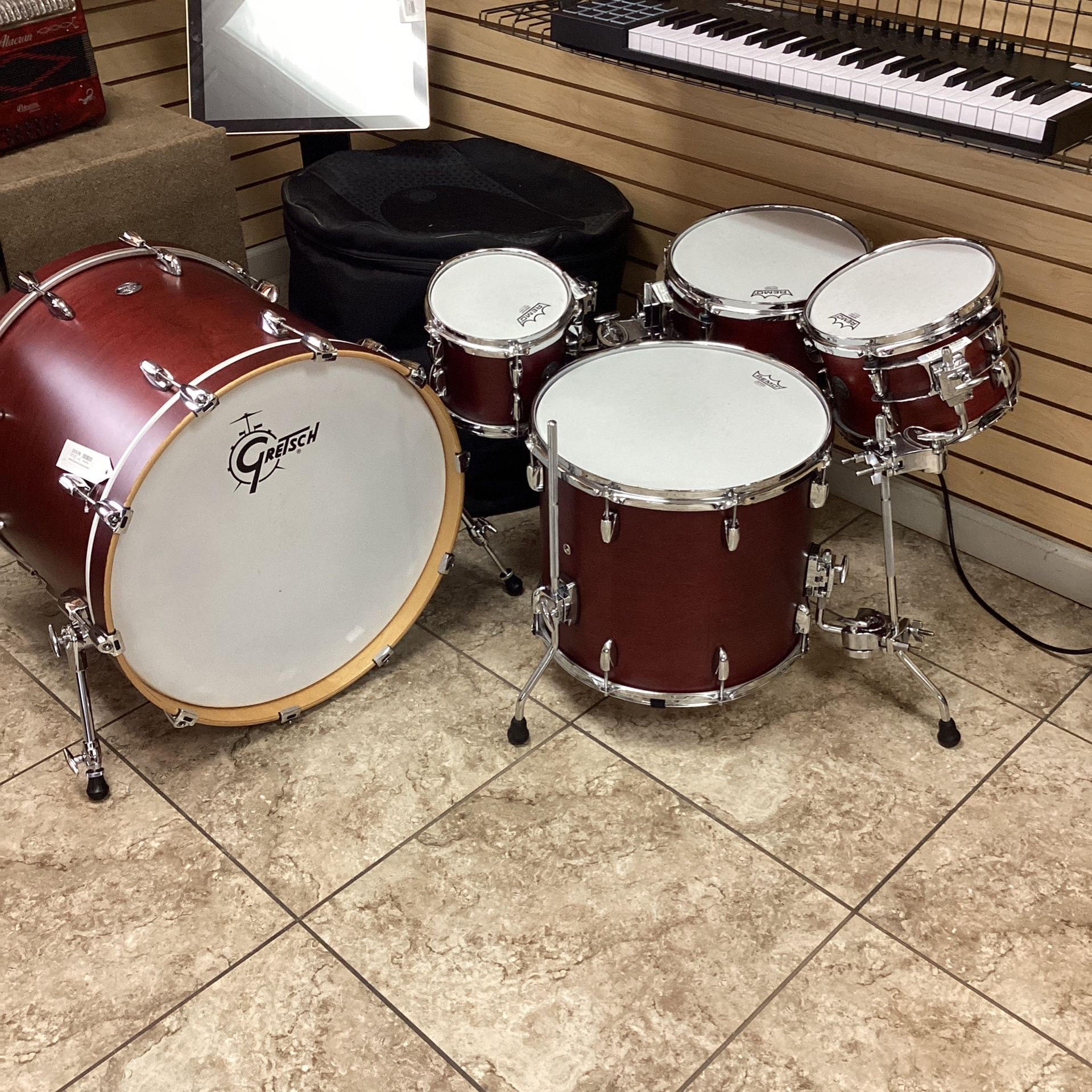 Gretsch Maple Drums for Sale in Temecula, CA - OfferUp