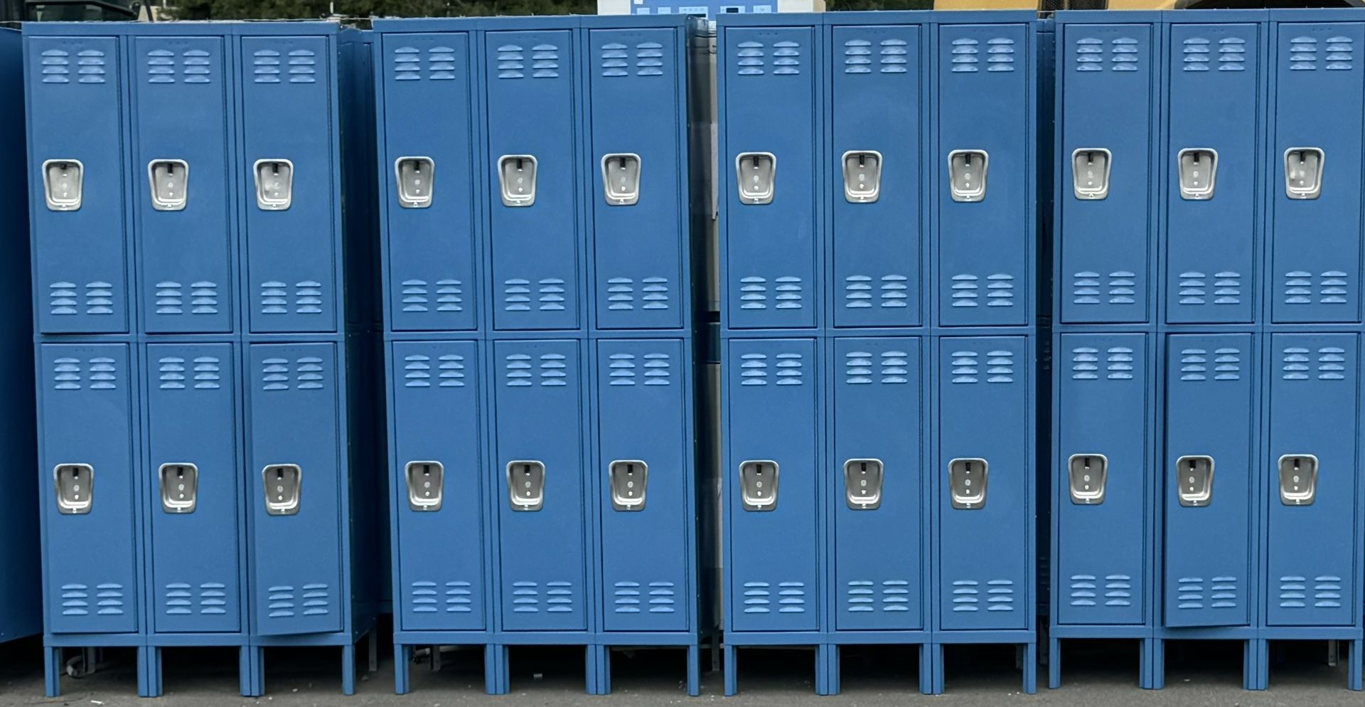 Blue Lockers for Sale in Long Beach, CA - OfferUp
