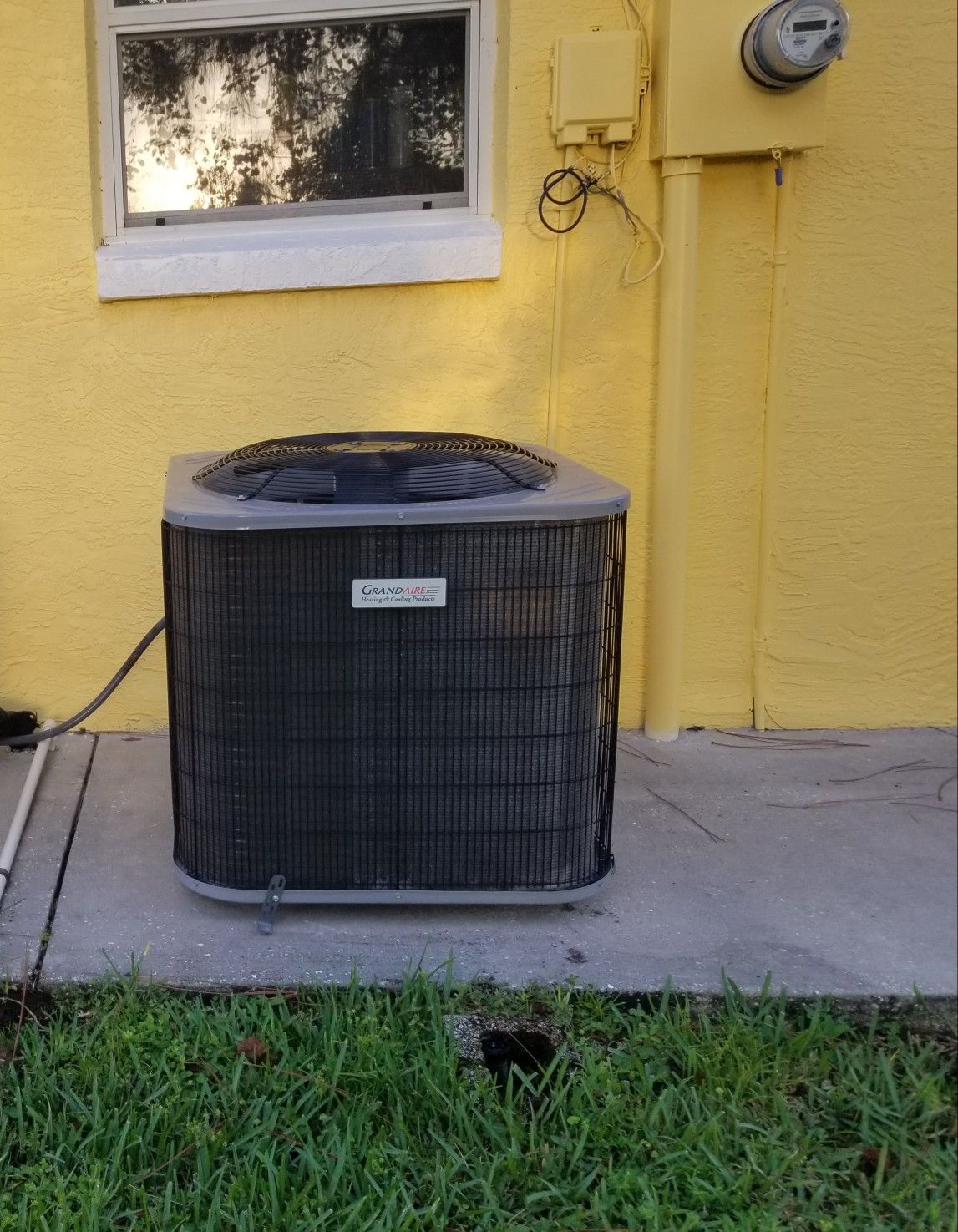 2.5 ton grandaire air conditioning condenser..still Under Warranty for ...