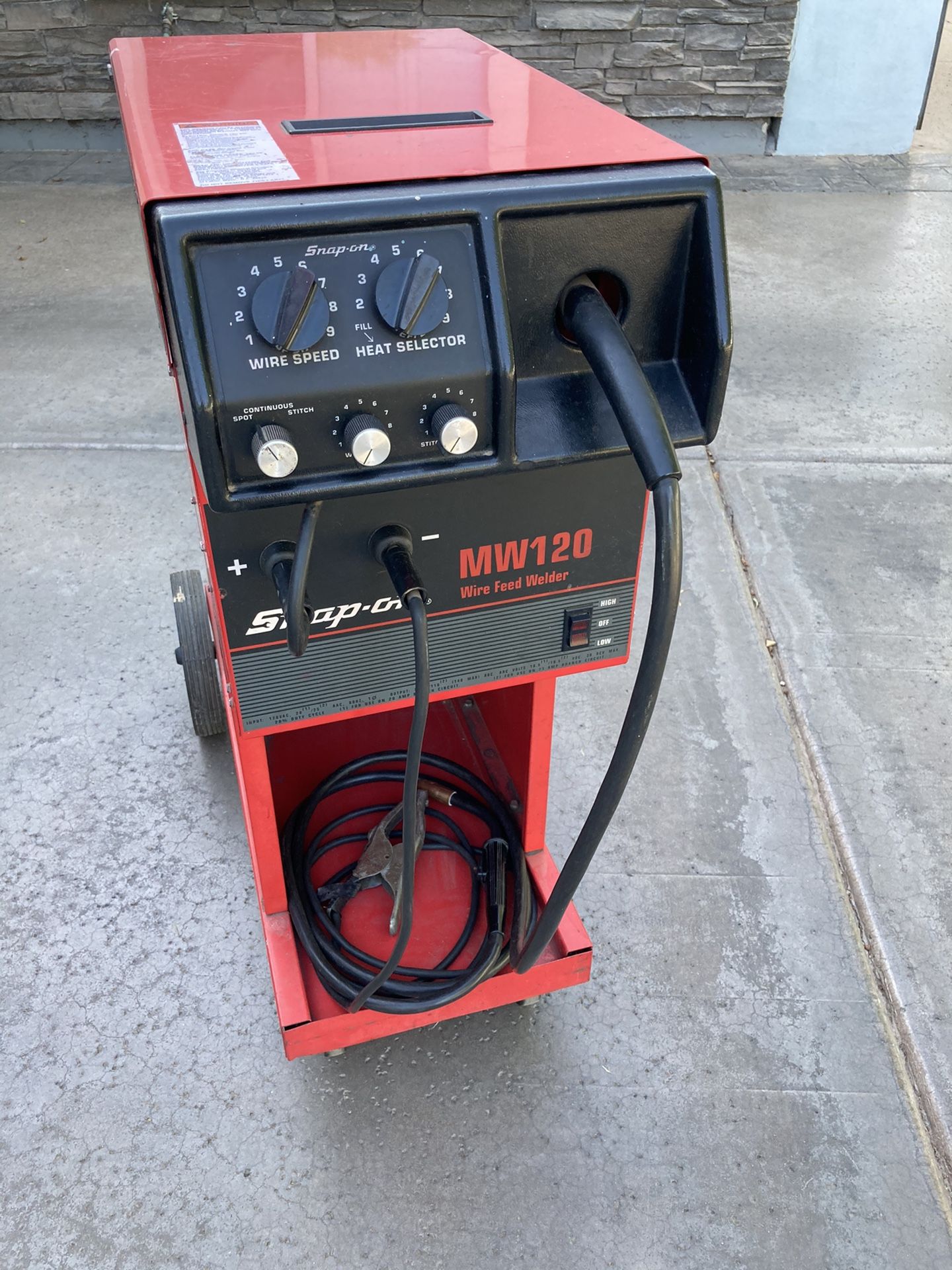 Snap-On MW120 Wire Feed Mig Welder for Sale in Mesa, AZ - OfferUp