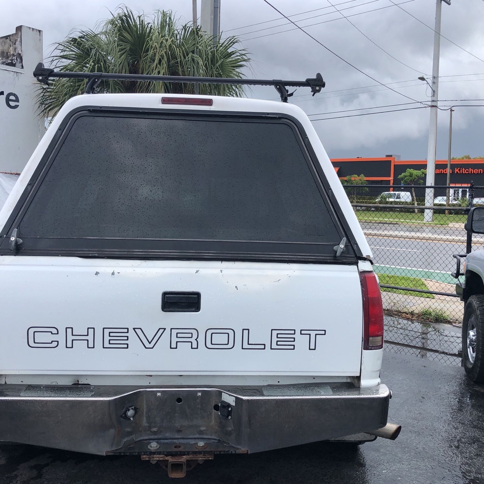 Glasstite Camper Shell Long Bed for Sale in Fort Lauderdale, FL - OfferUp