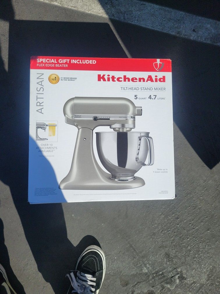 Kithen Aid Mixer for Sale in Anaheim, CA - OfferUp
