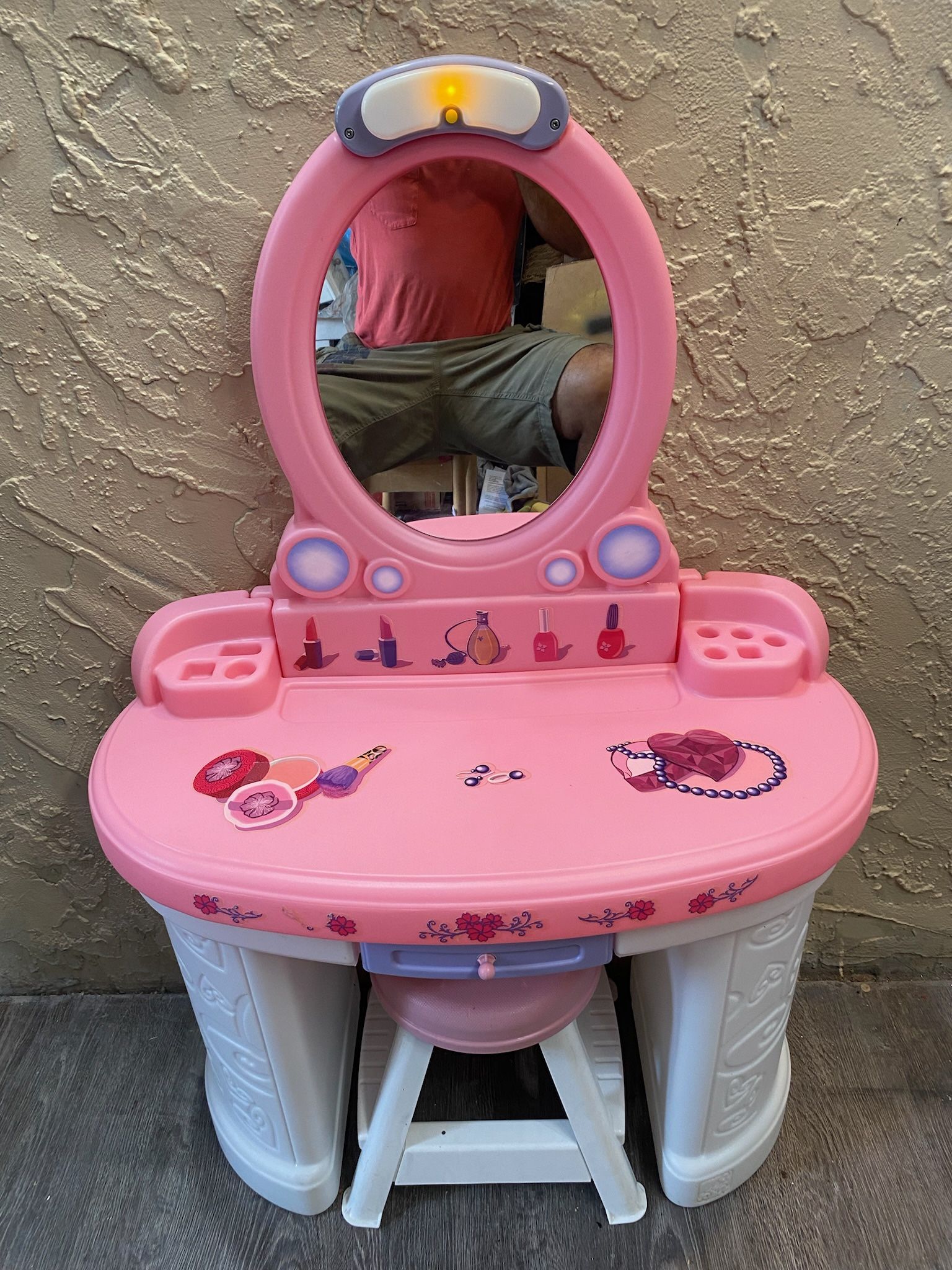Step2 Fantasy Vanity for Toddlers Young Girls - See My Items for Sale ...