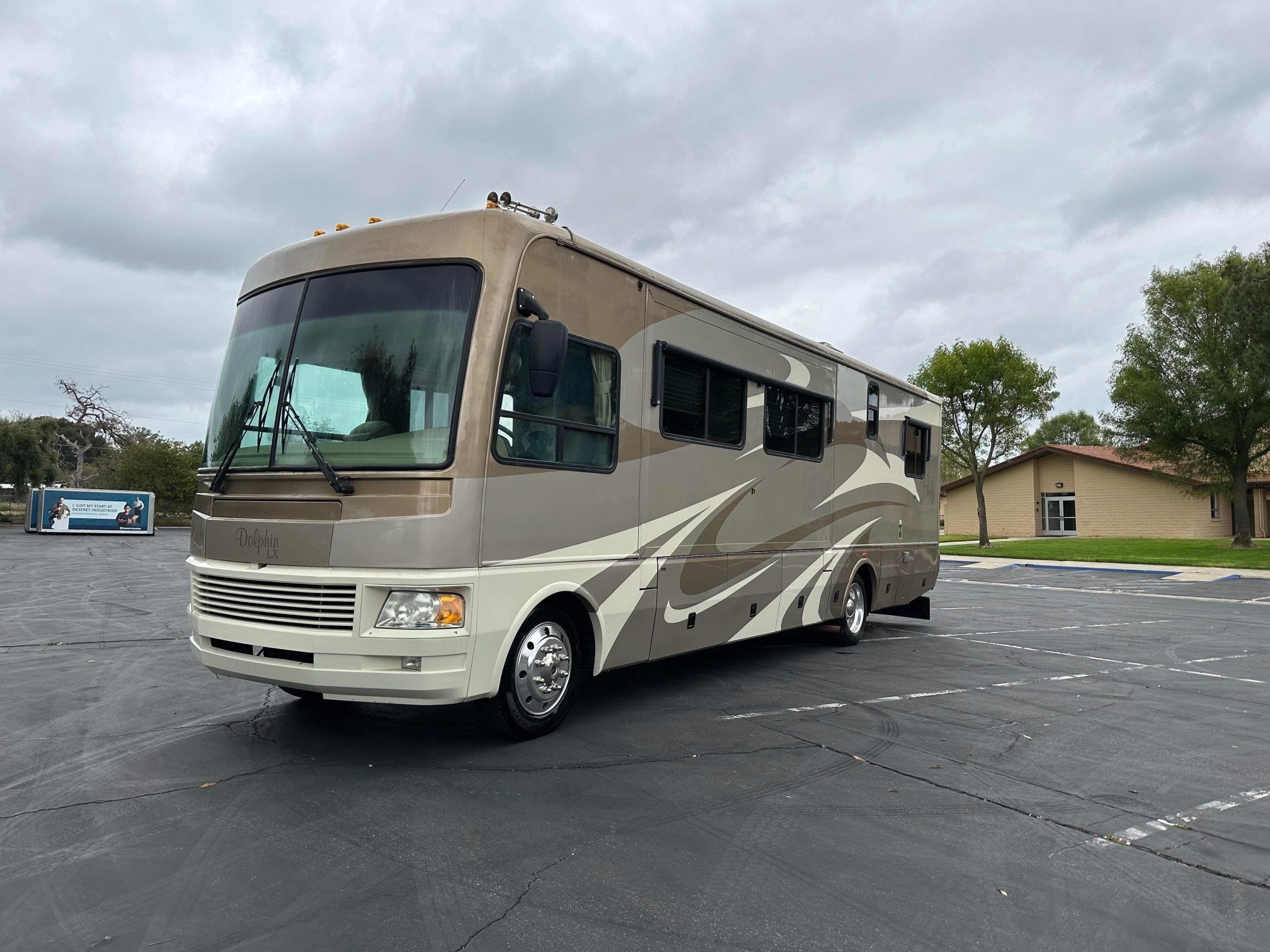 2006, Dolphin Motorhome Three Slideouts for Sale in Valley Center, CA ...