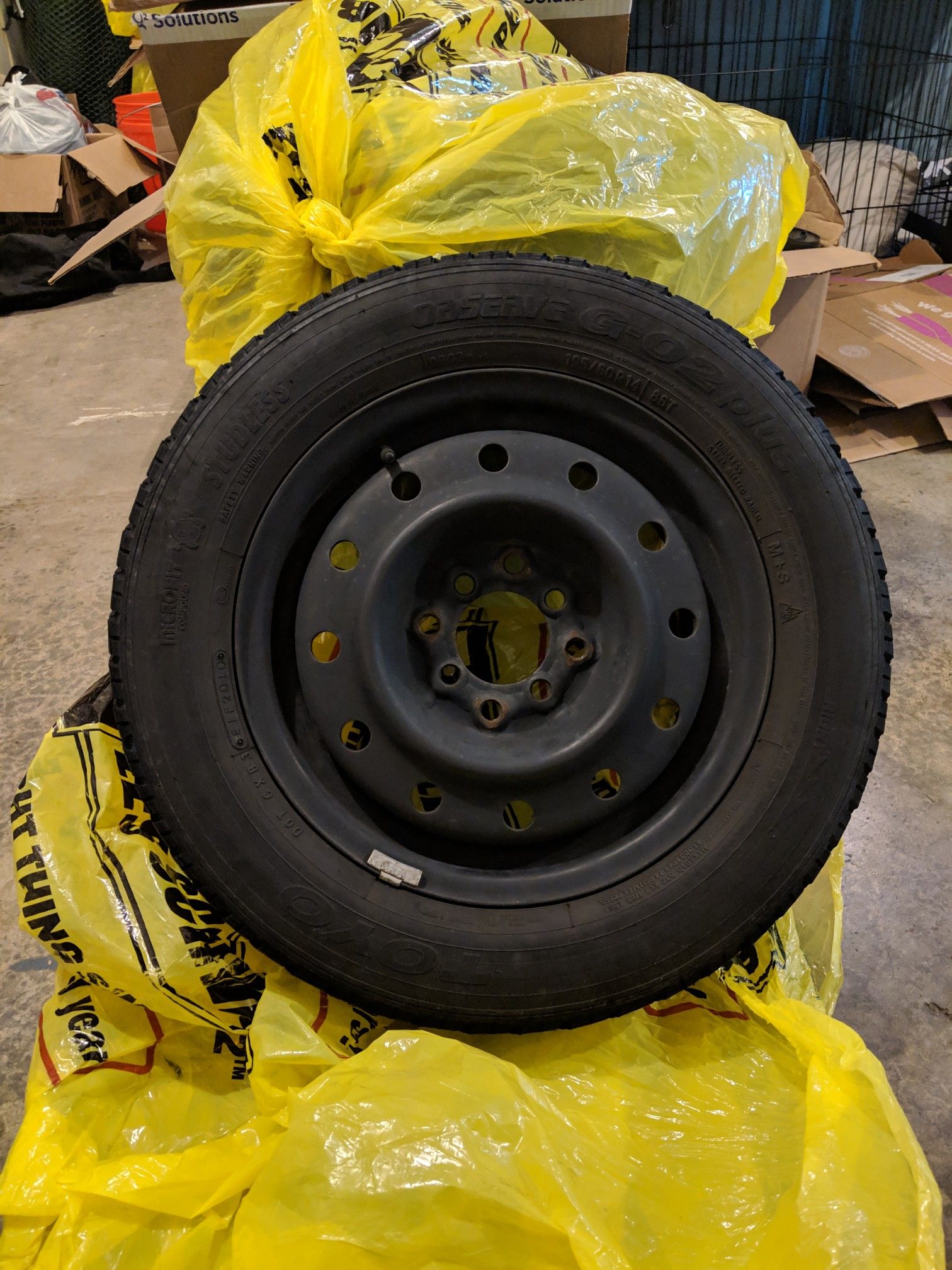 TOYO Observe G02 Snow Tires/Les Schwab 14" Wheels for Sale in Auburn ...