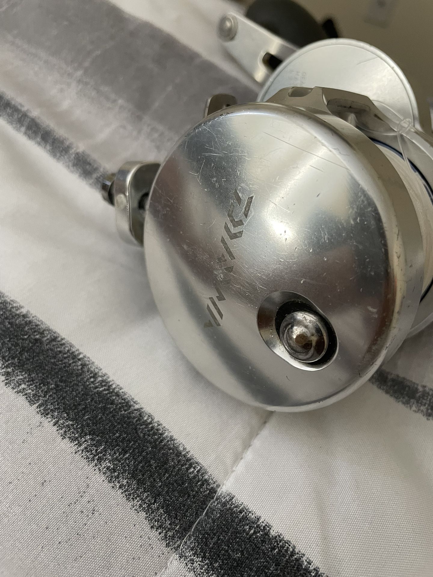 Daiwa Saltiga LD 35 2 Speed for Sale in San Diego, CA - OfferUp
