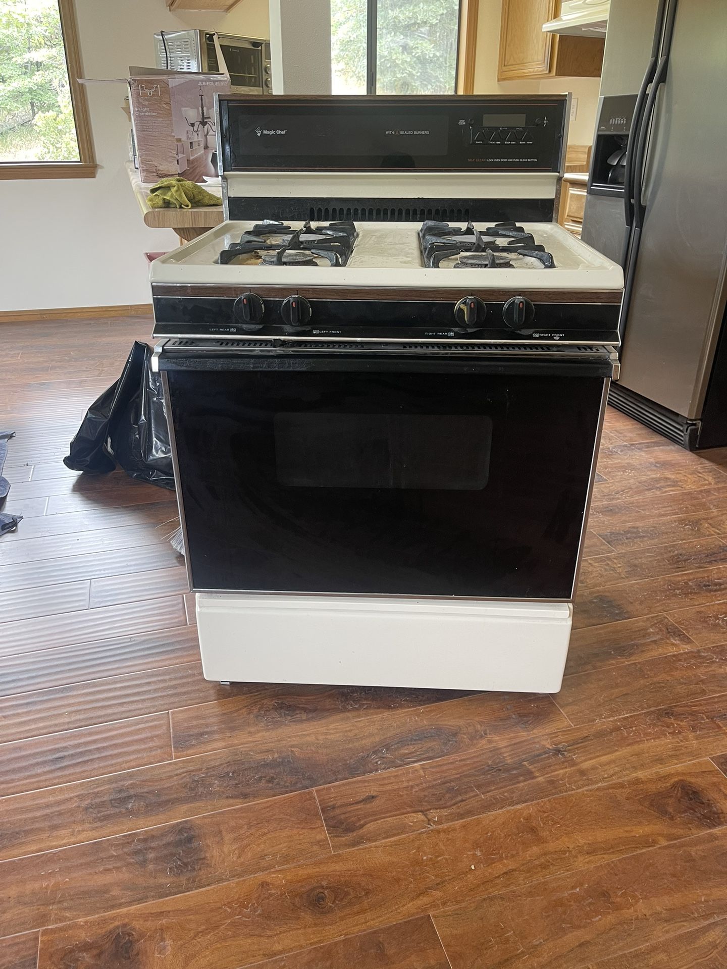 FREE 2- USED KITCHEN STOVES OVEN RANGES IN GOOD WORKING CONDITION for ...