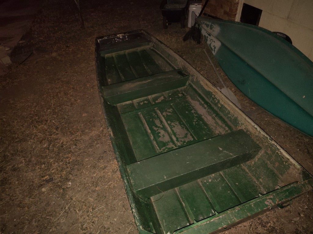 12 Ft Jon Boat for Sale in San Antonio, TX - OfferUp