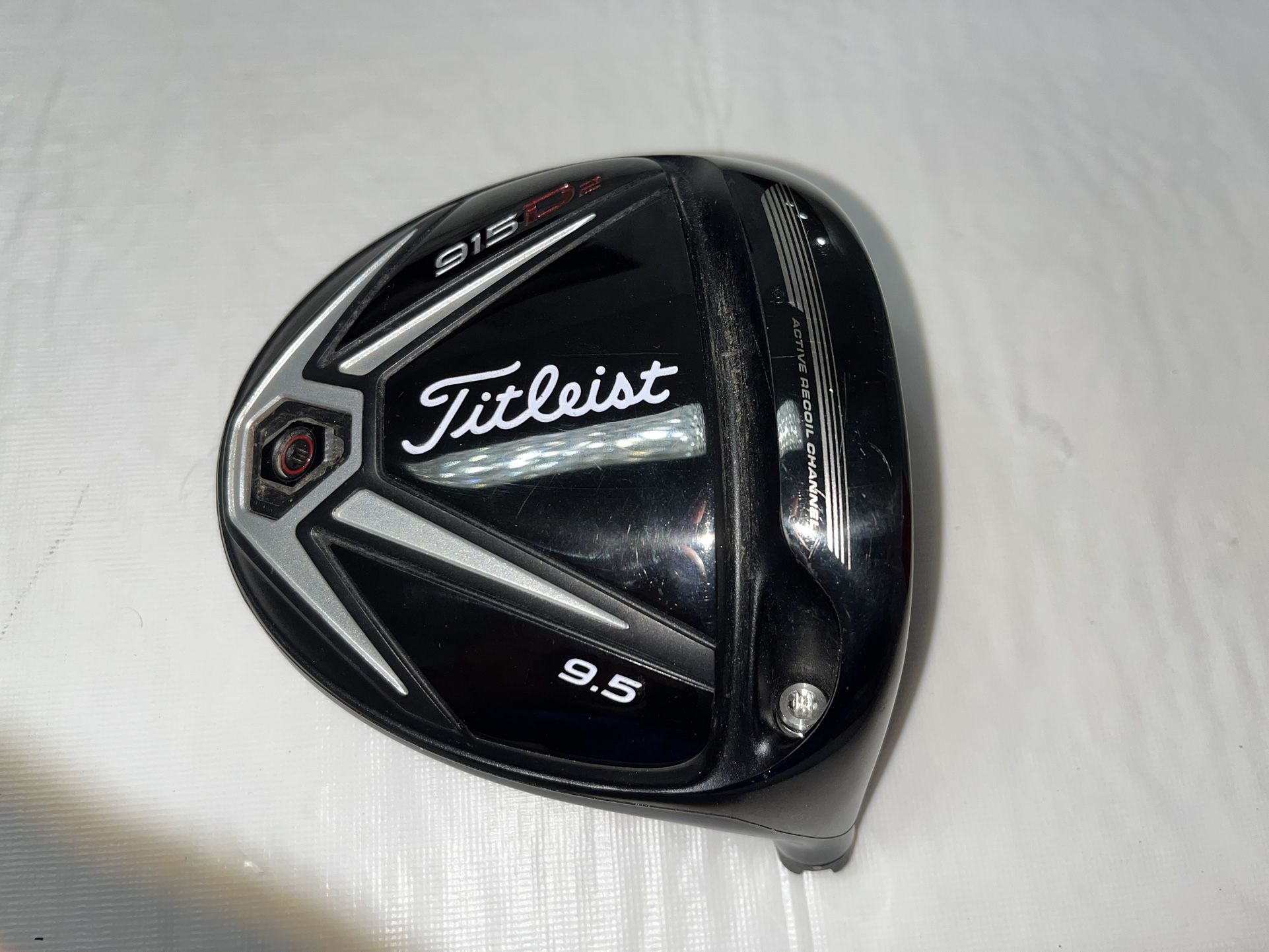 Titleist 915 D2. 9.5 Driver Head. Like New Condition for Sale in Boca Raton, FL - OfferUp