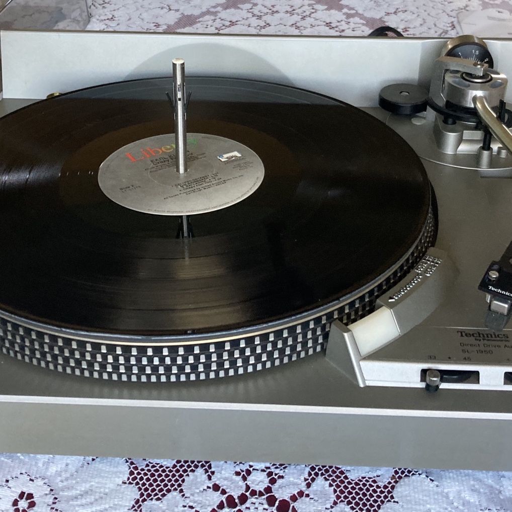 Technics Direct Drive Turntable