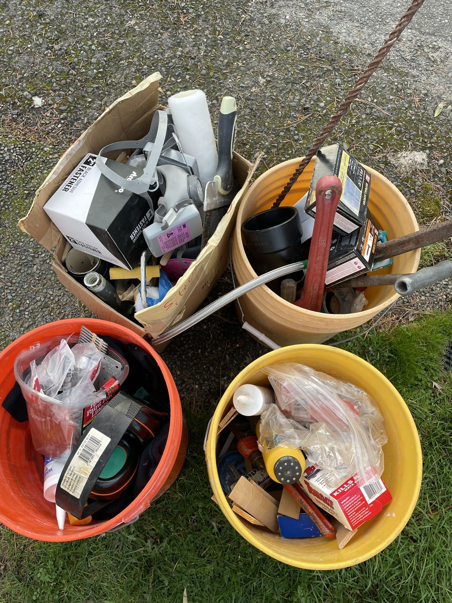 Free Buckets of Tools for Sale in Tacoma, WA - OfferUp