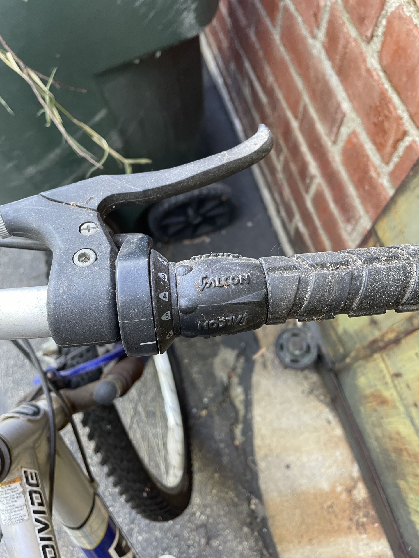 Magna Mountain Bike for Sale in Pasadena, CA - OfferUp