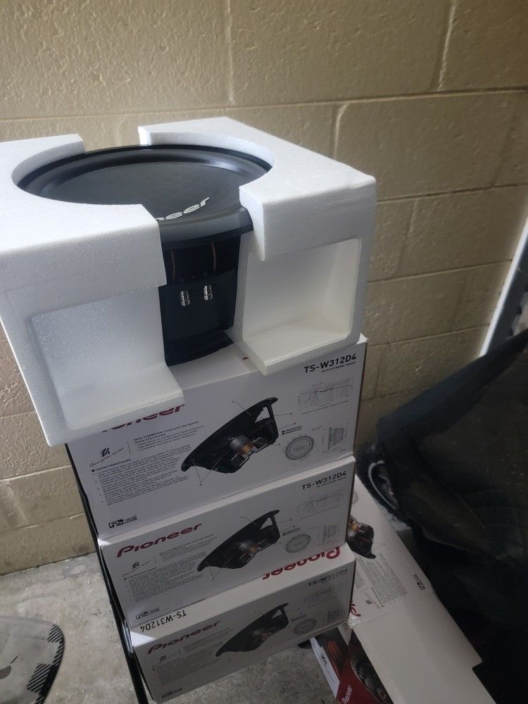 4 Brand New Pioneers Championship Series 12s 4ohm In 4-12s QBOMB BOX ...