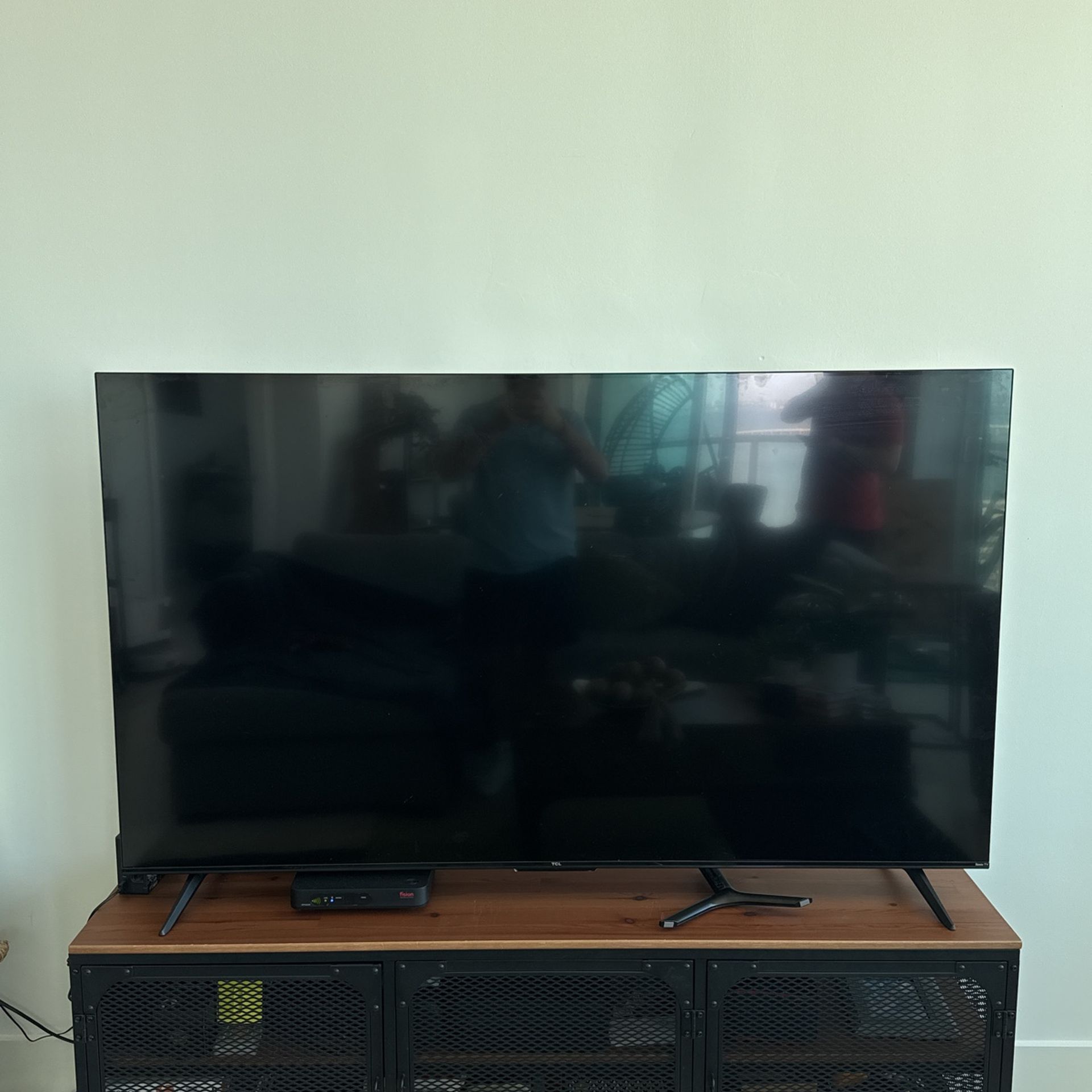 “65 TCL Roku Smart TV for Sale in Miami, FL - OfferUp