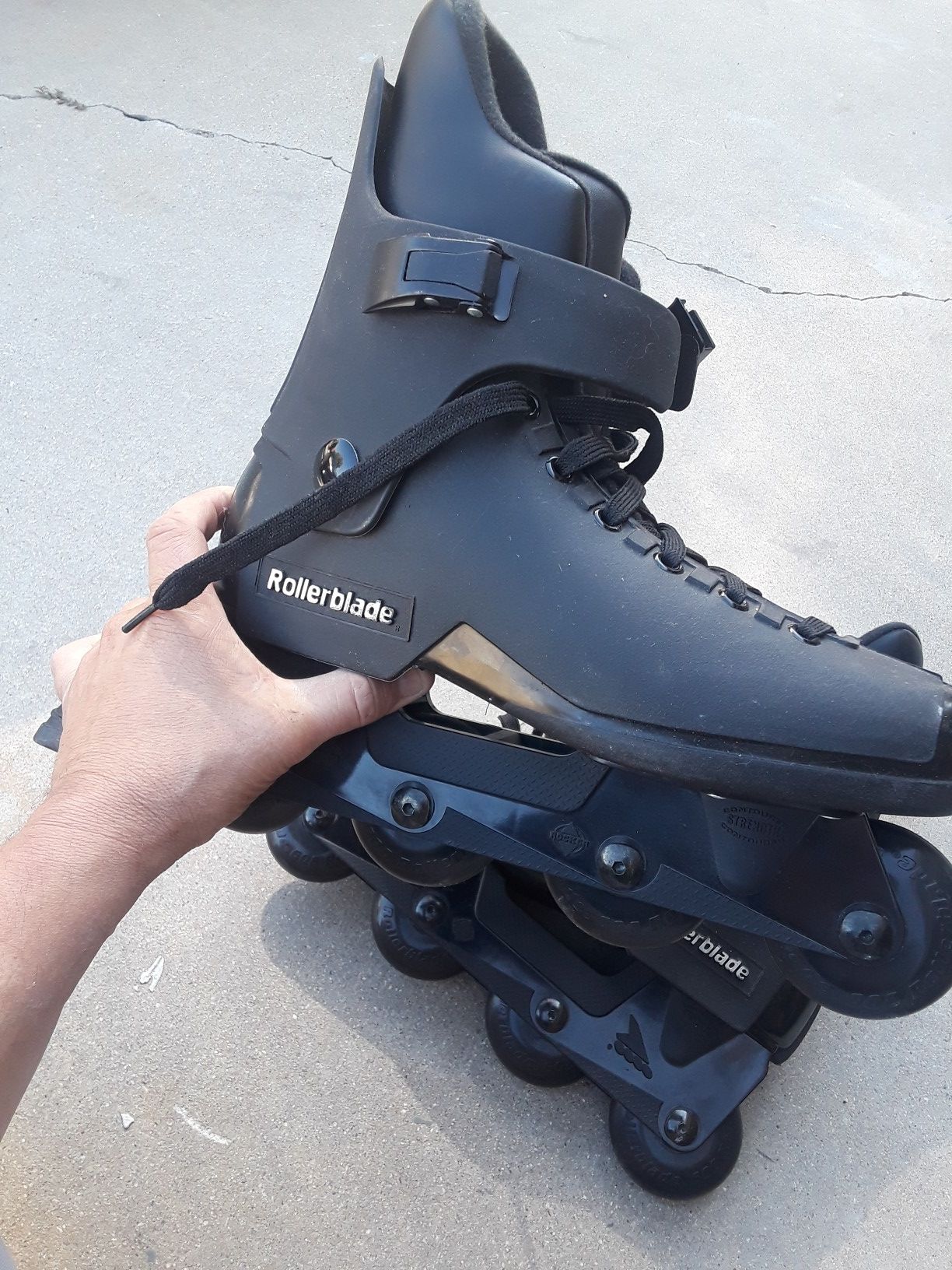 original vintage rollerblade lightning for Sale in Murrieta, CA - OfferUp