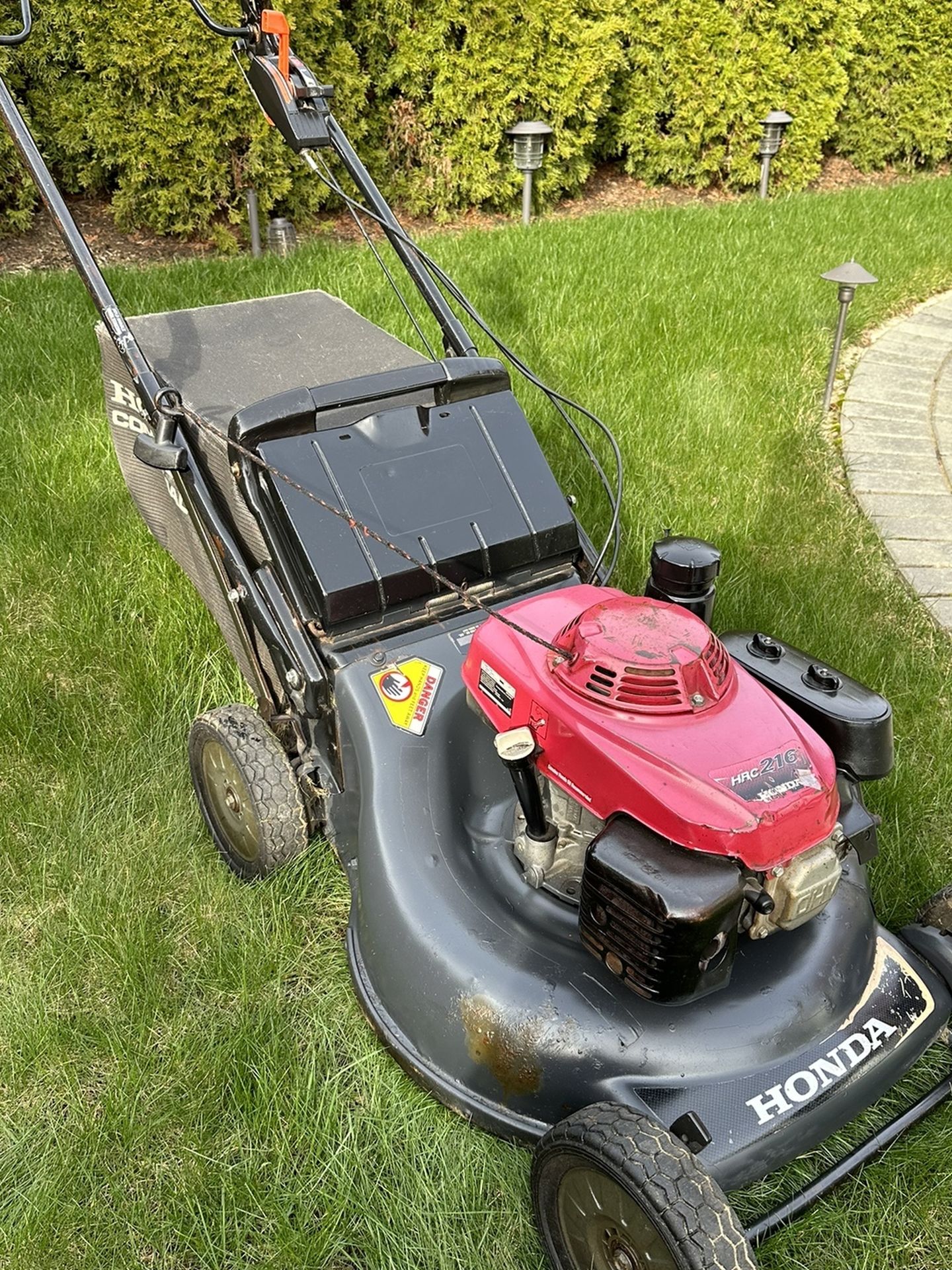 Honda Commercial HRC216 Lawn Mower for Sale in Covington, WA - OfferUp