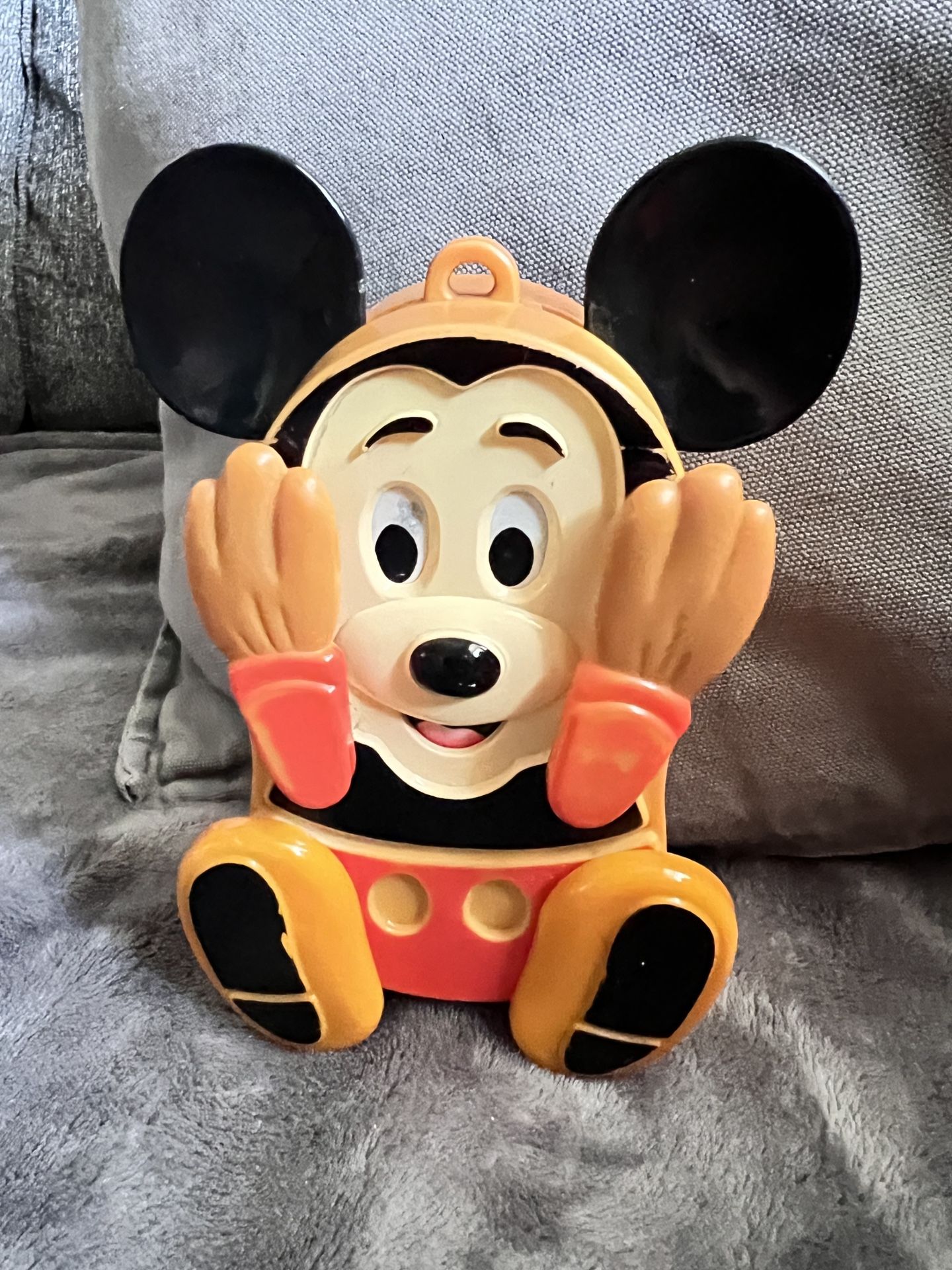 Vintage Mickey Mouse Disney Wind Up Arms Move Peekaboo Collectable for ...