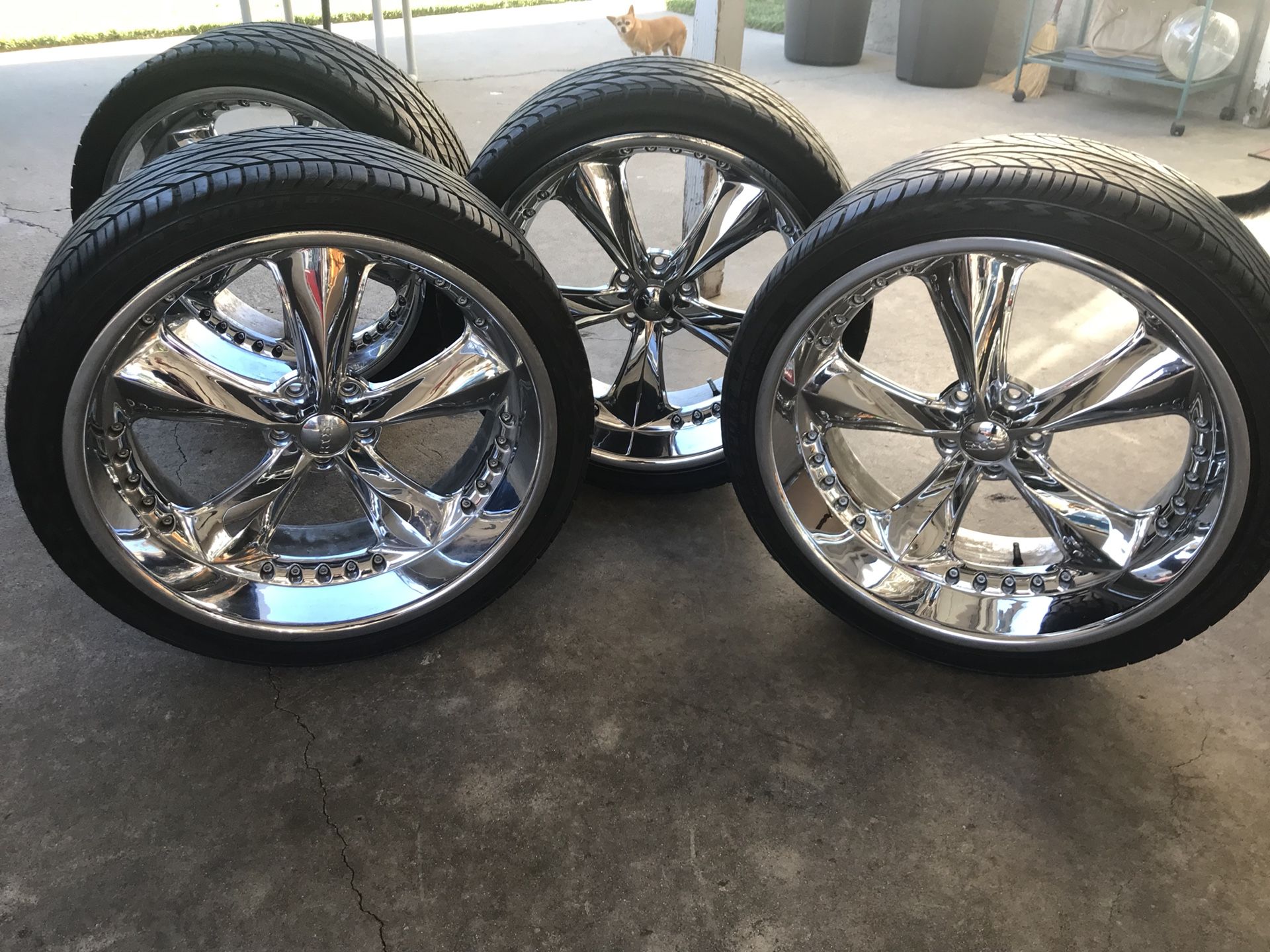 Rims Foose Nitrous II 22” for Sale in Covina, CA - OfferUp
