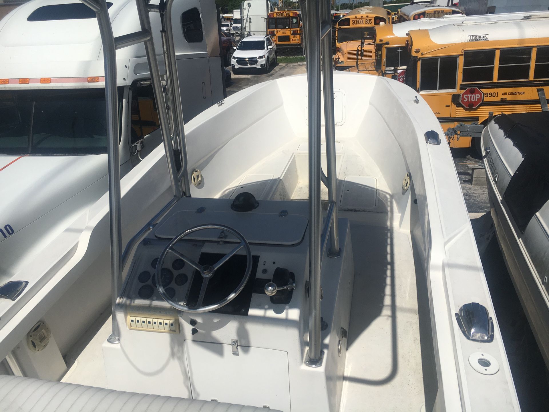 Seavee 25’ rampone whitewater contender for Sale in Hialeah, FL - OfferUp