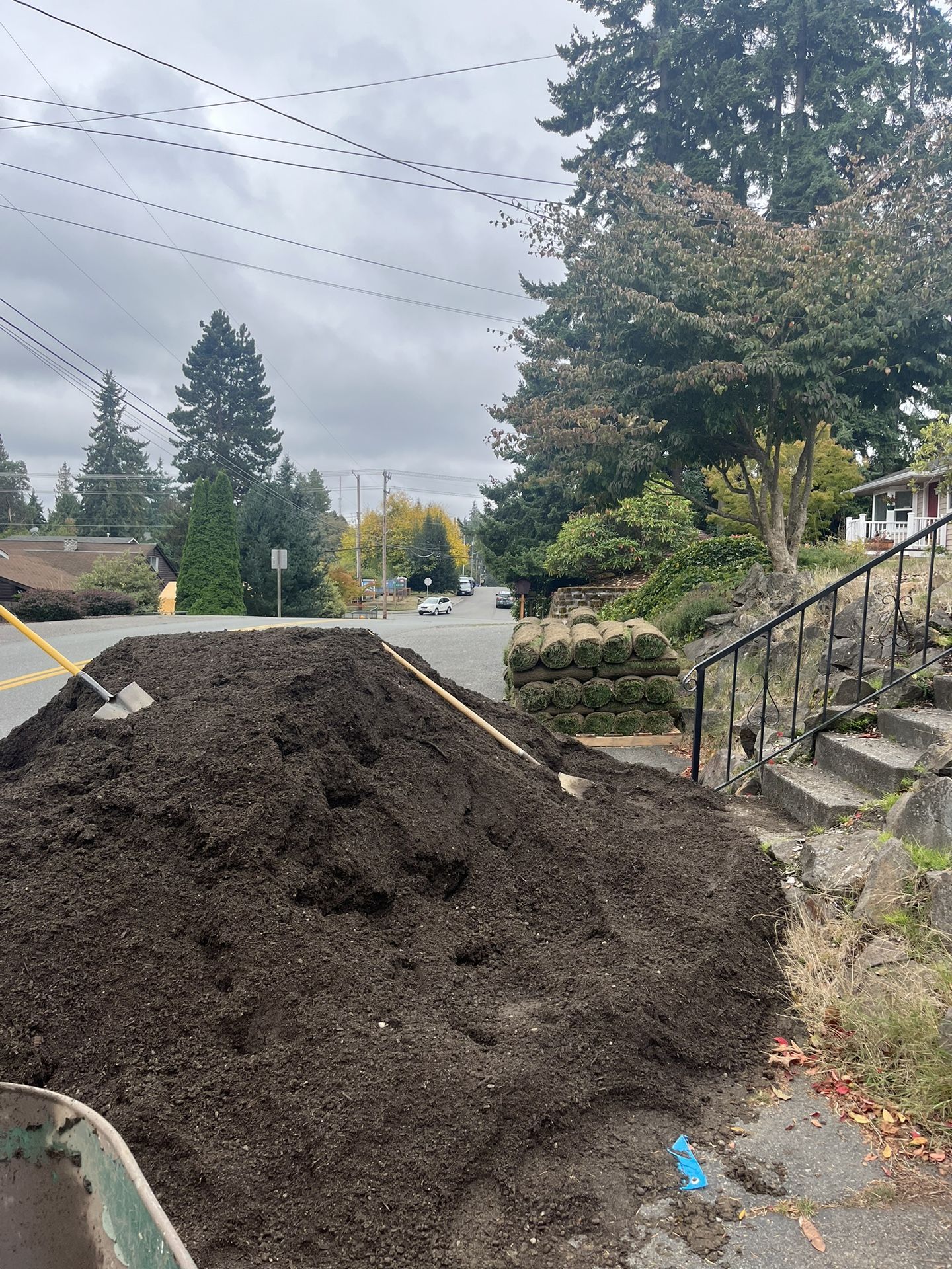 Free Premium 3 Way Topsoil for Sale in Woodway, WA - OfferUp