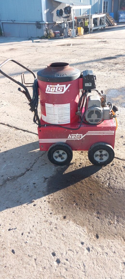 Hotsy Pressure Washer\Cleaner for Sale in El Cajon, CA - OfferUp