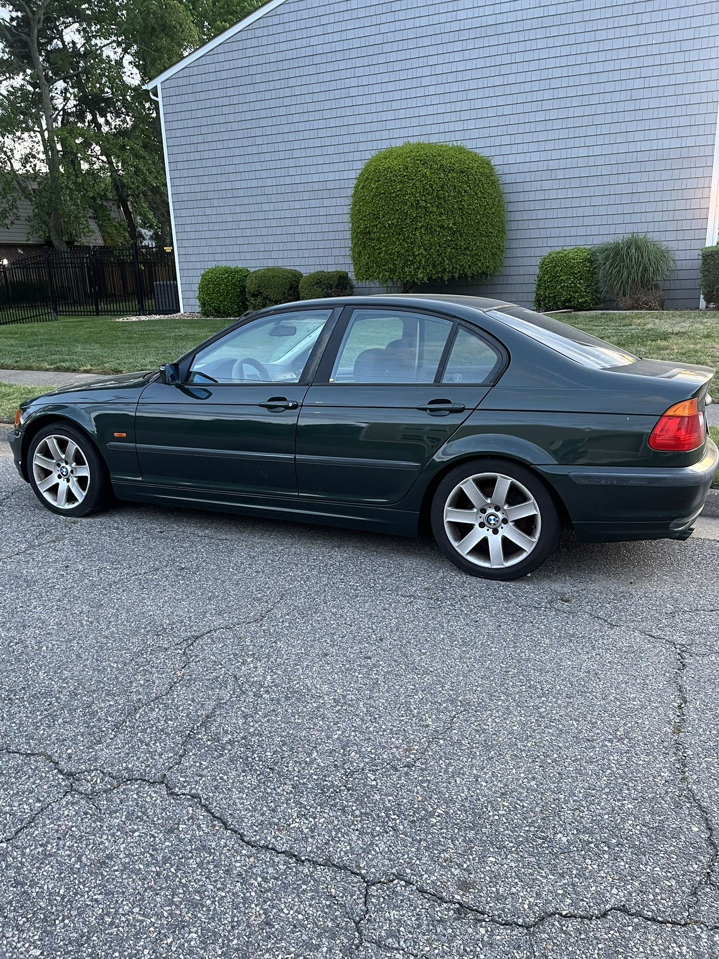 2001 BMW 325i for Sale in Virginia Beach, VA - OfferUp