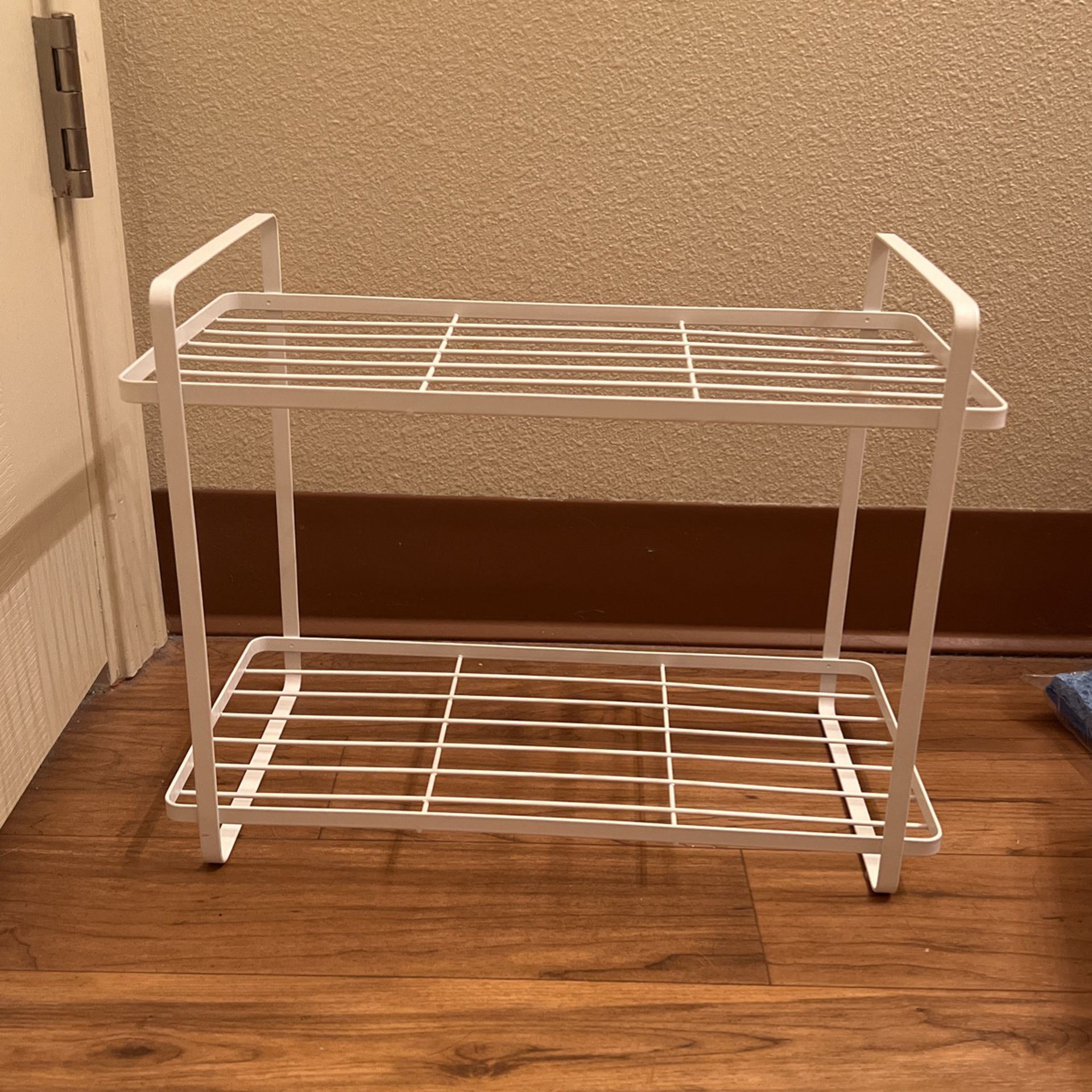 White Wire Rack for Sale in Hillsboro, OR - OfferUp