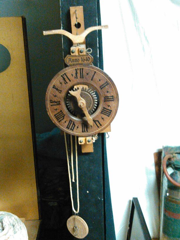 Antique 1640 Anno clock for Sale in Monrovia, CA - OfferUp