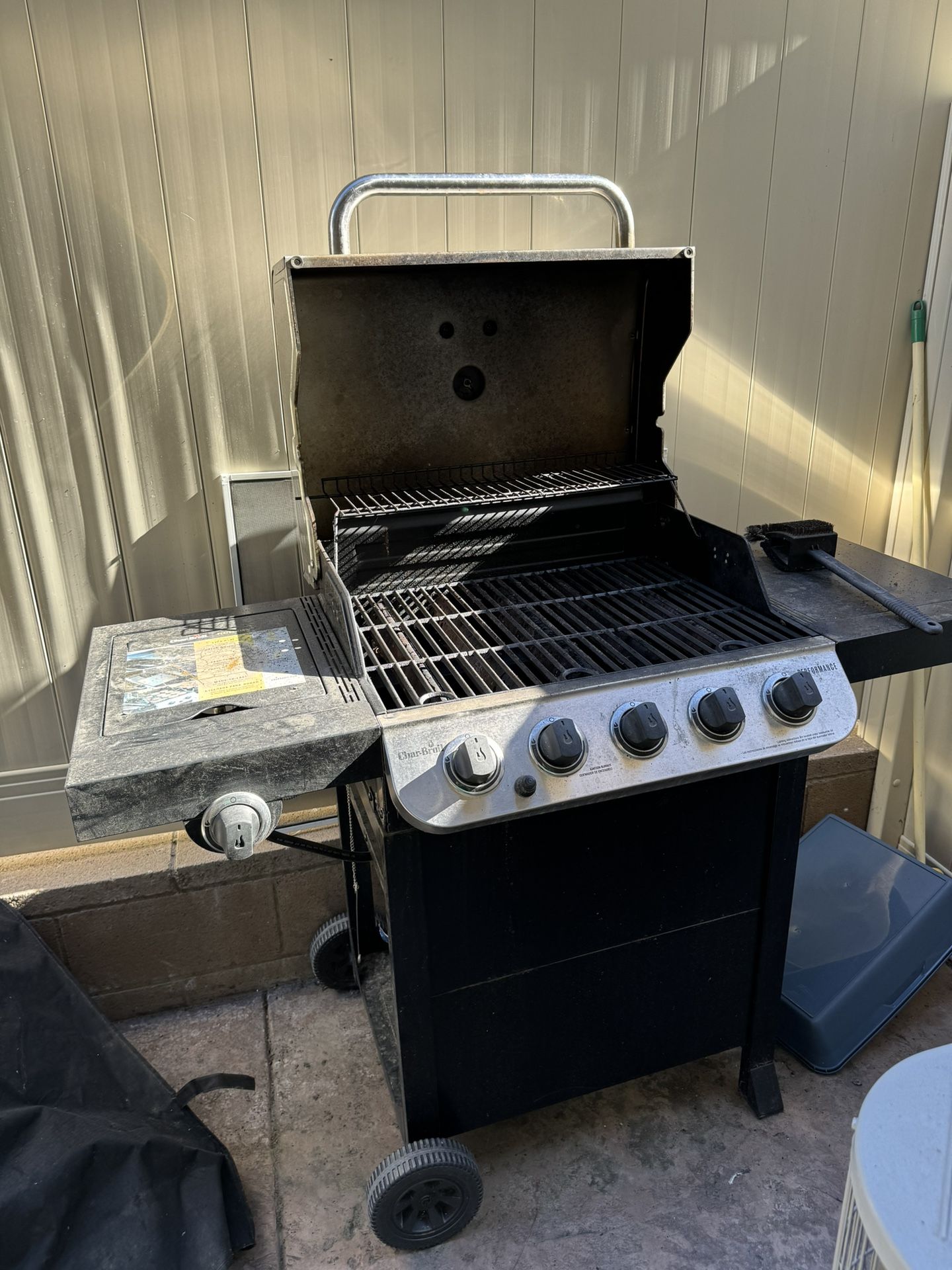 Barbecue Grill for Sale in Montclair, CA - OfferUp