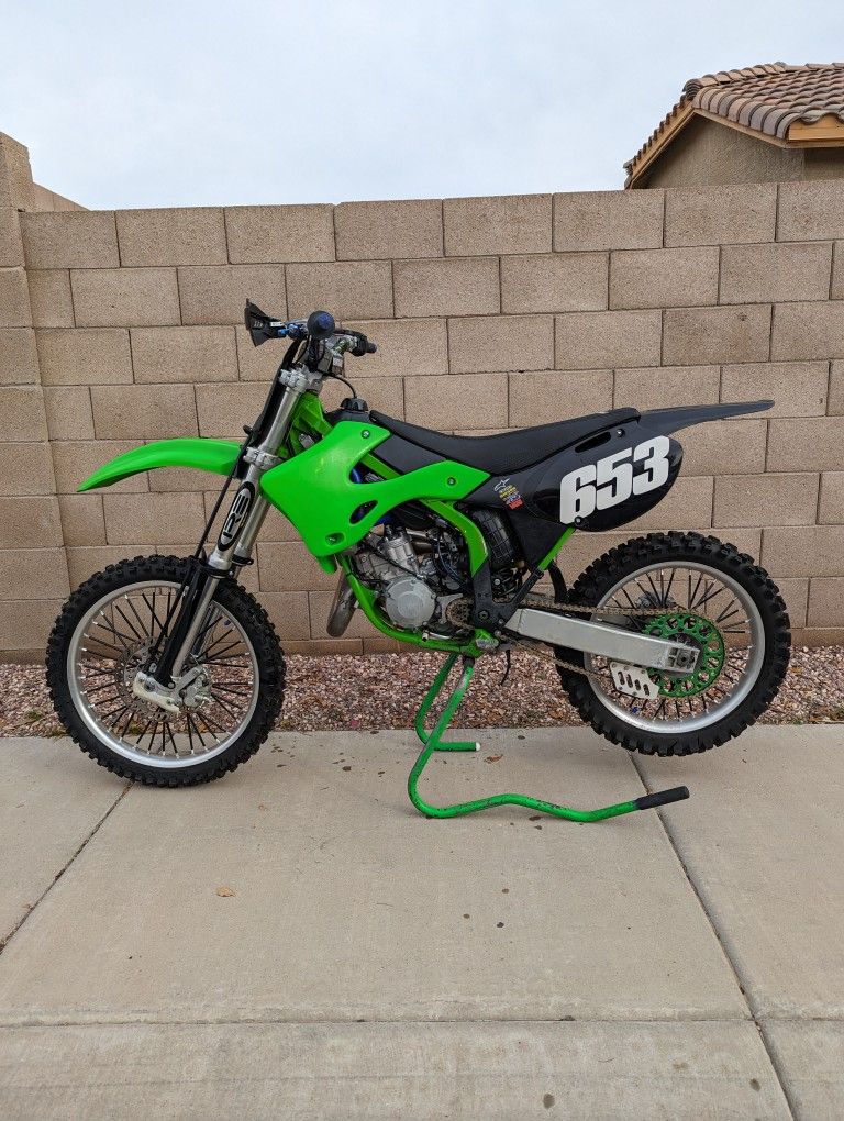 2000 Kawasaki KX125 for Sale in Buckeye, AZ - OfferUp