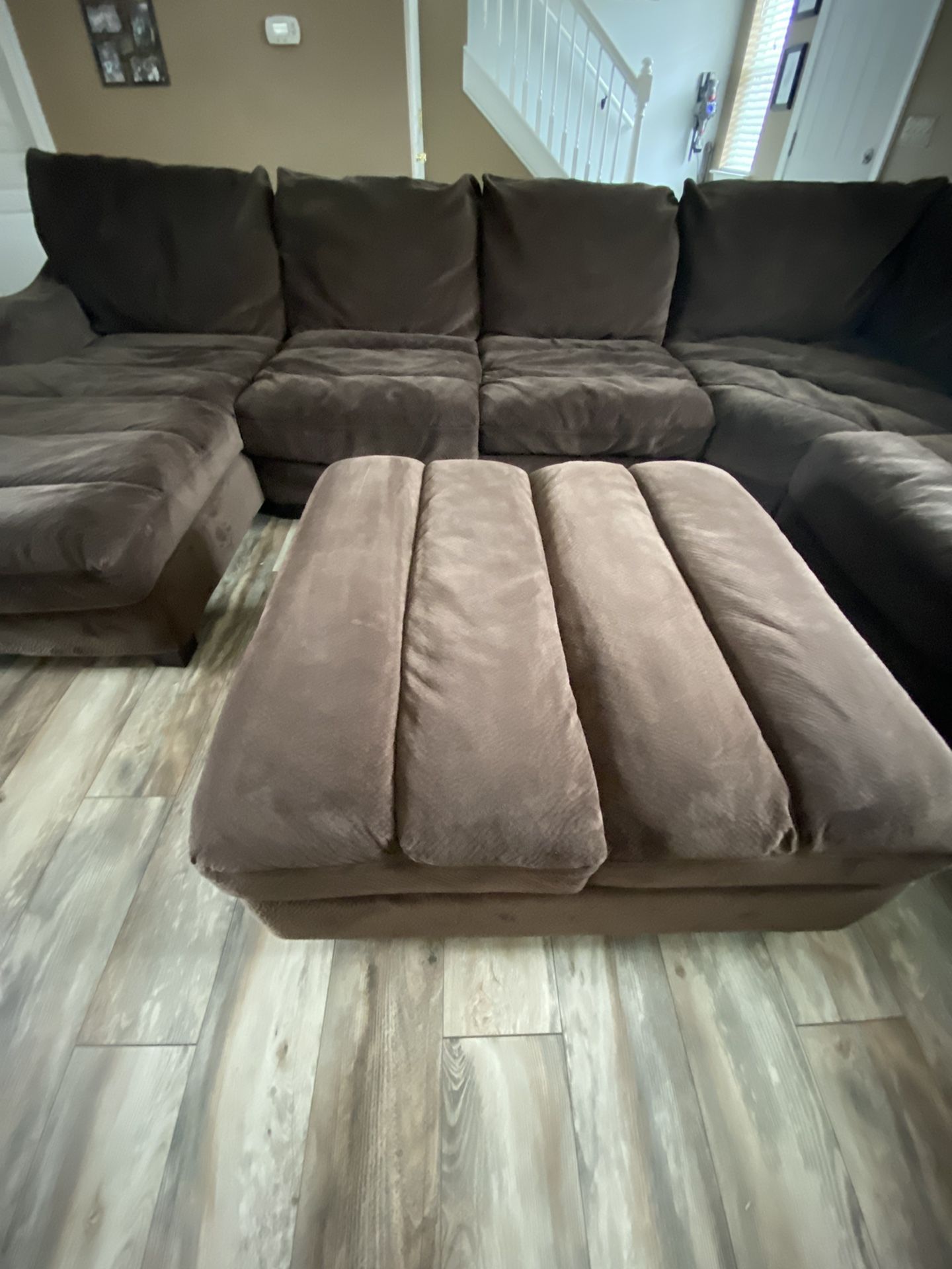 Large Dark Brown Sectional From Furniture Row for Sale in Kannapolis ...