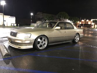 Stanced 1992 Ls400