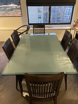 Calligaris hyper Extension Dining Table with Chairs for Sale in New York NY OfferUp