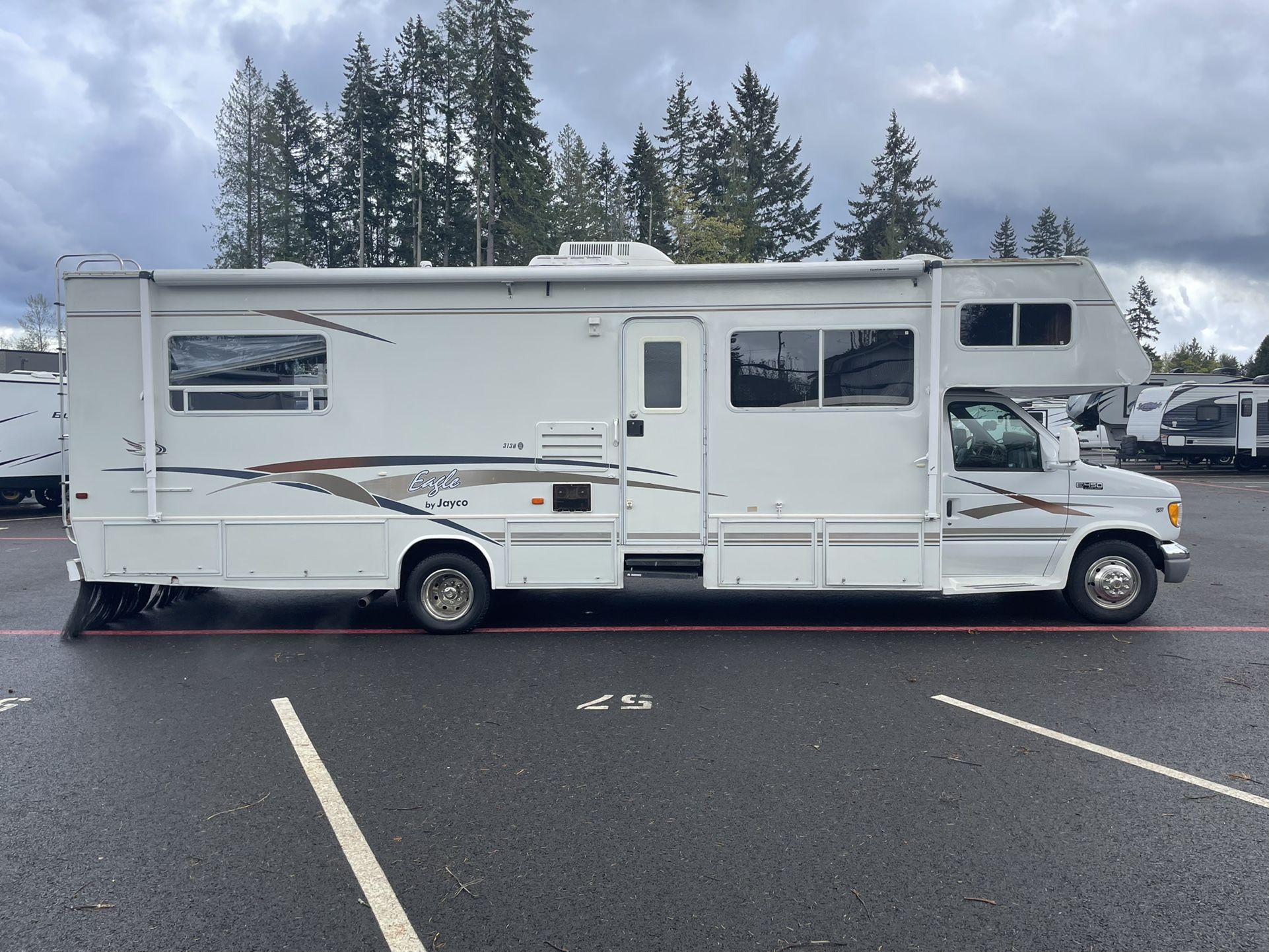 2002 Jayco Eagle 31ft class C 47,000 original miles for Sale in ...