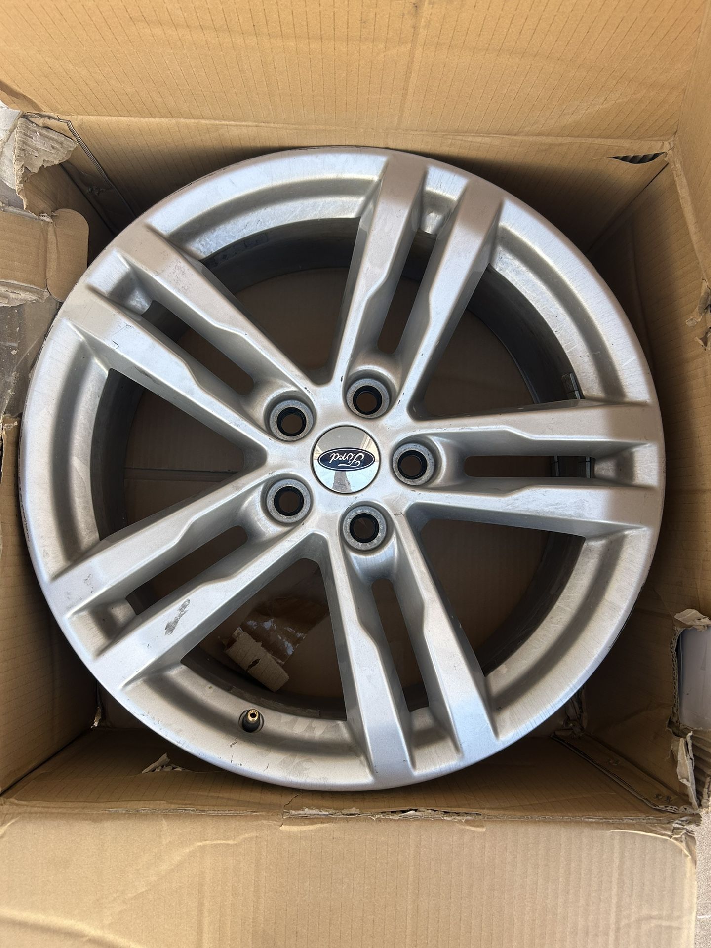 4 Ford explorer factory wheels rims for Sale in Mesa, AZ - OfferUp