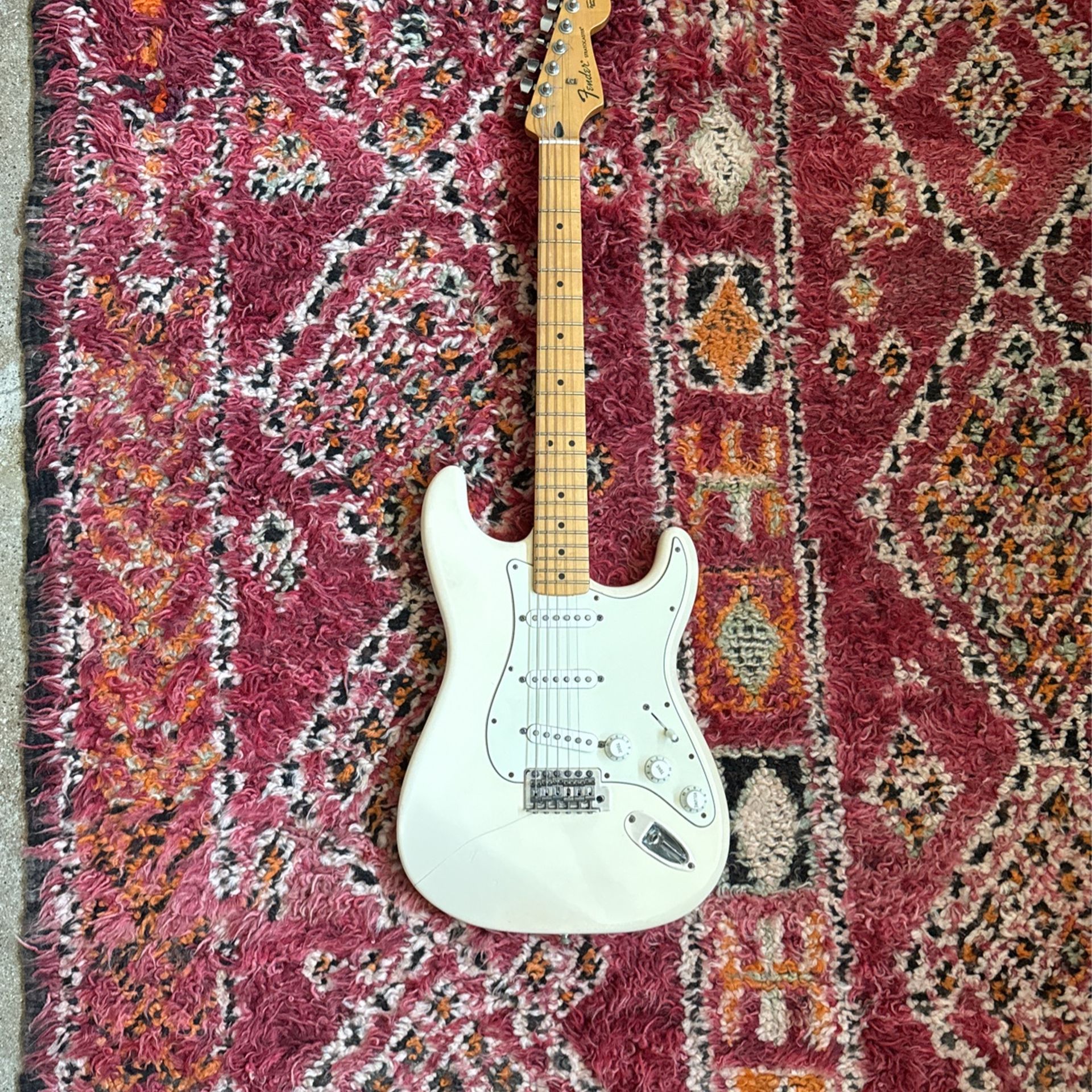 Fender Stratocaster Cream Electric Guitar for Sale in Los Angeles, CA ...