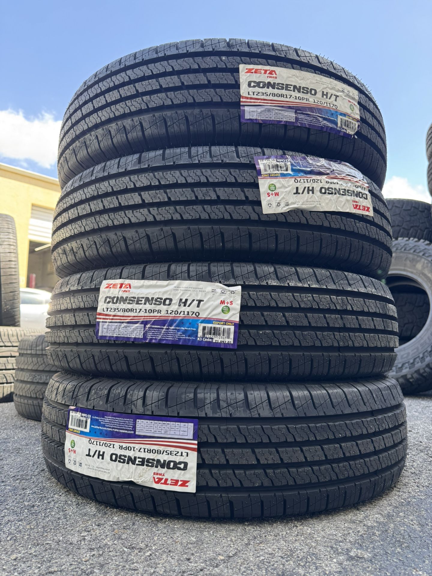 Set Zeta LT 235 80 R17 for Sale in Fort Lauderdale, FL - OfferUp