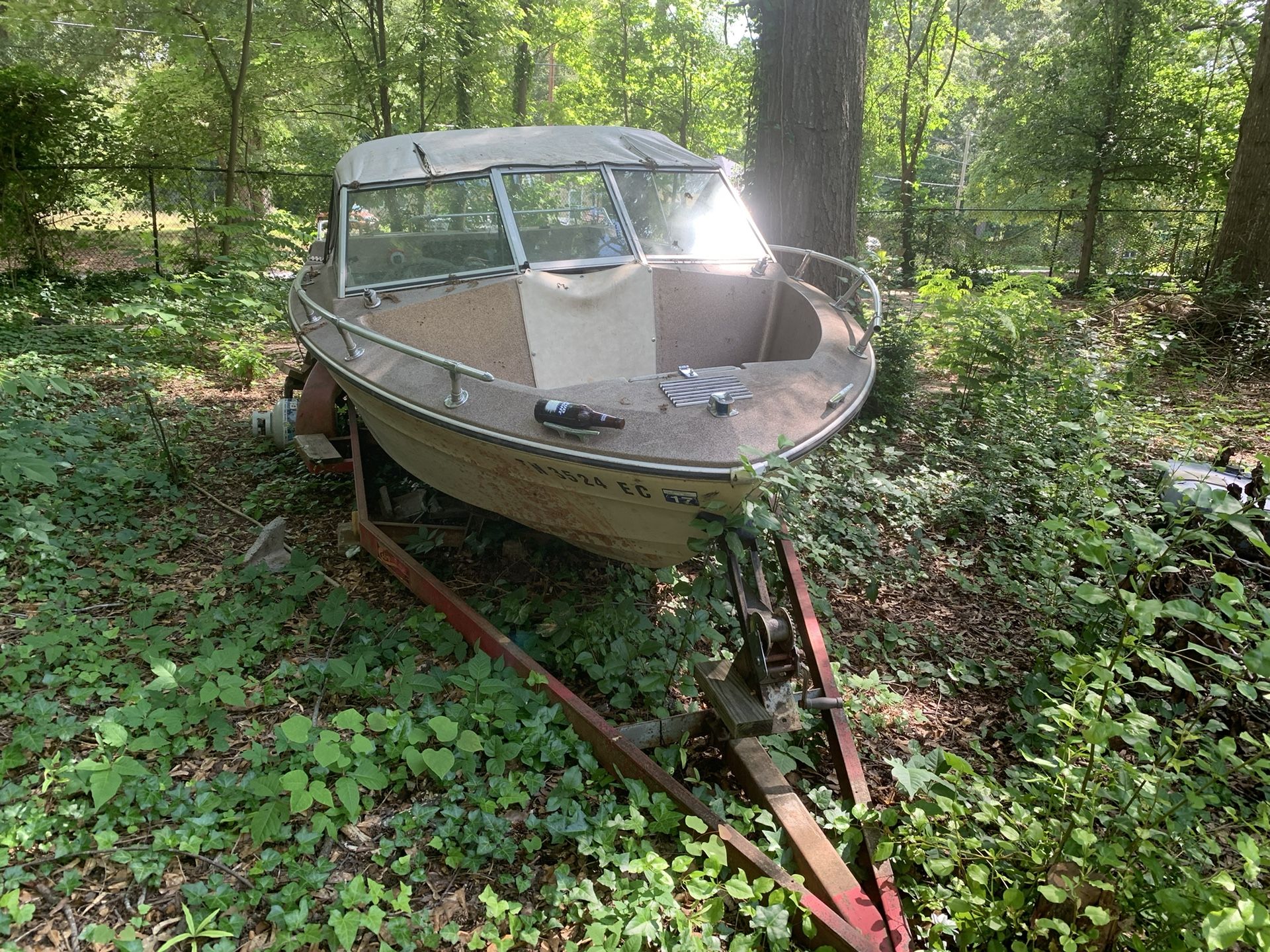 Free Boat Perfect For Summer for Sale in Atlanta, GA - OfferUp