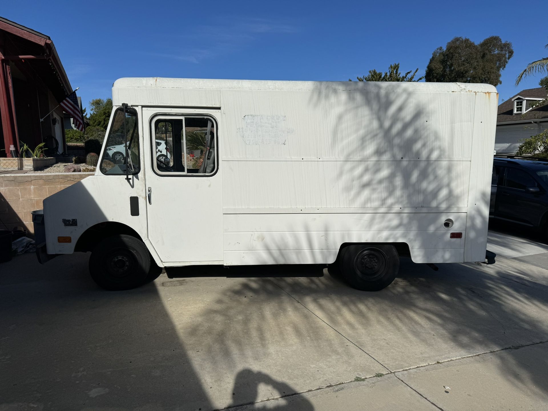 1985 Chevrolet P30 for Sale in Oceanside, CA - OfferUp