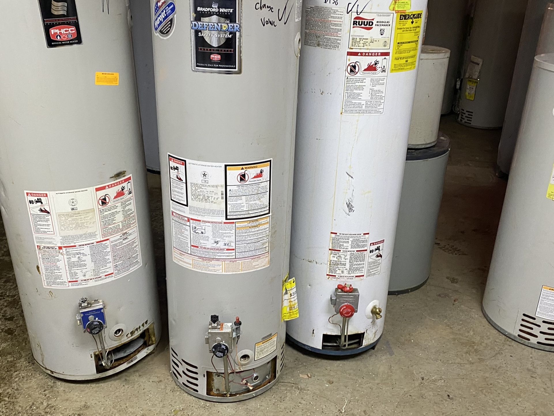 Hot Water Tanks for Sale in Detroit, MI - OfferUp